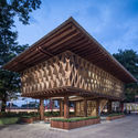 Microlibrary Warak Kayu / SHAU Indonesia | ArchDaily