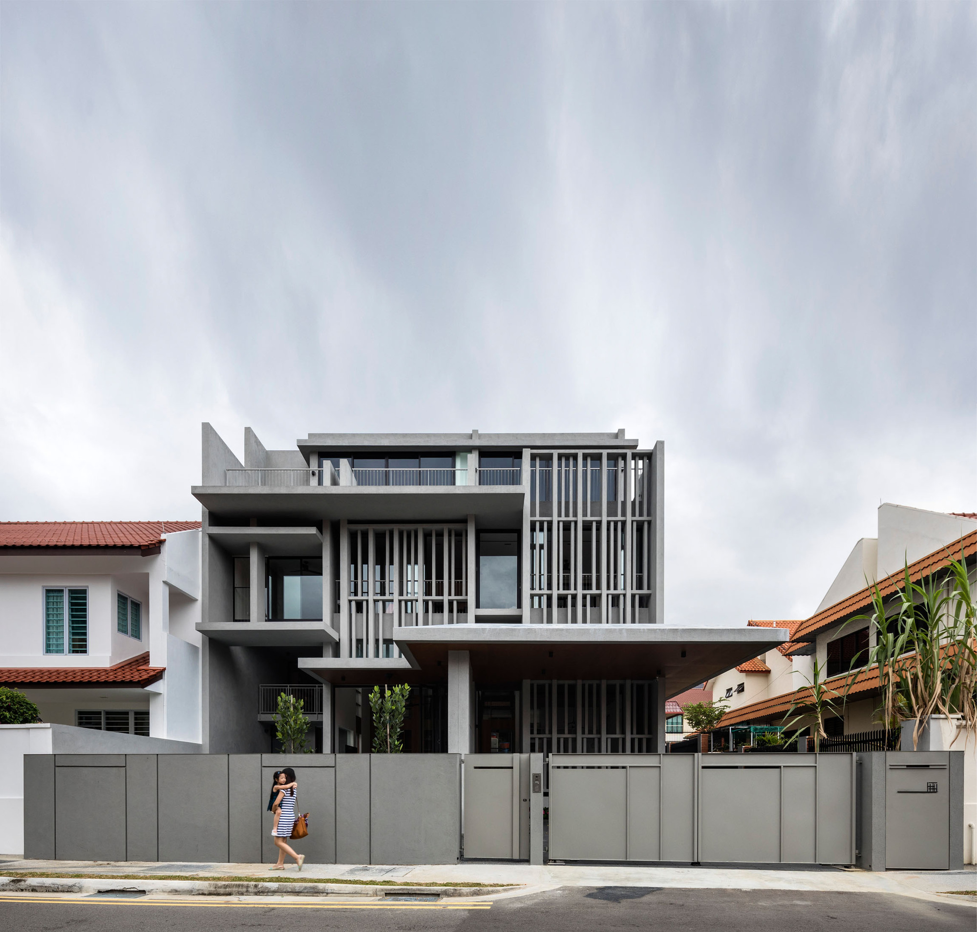 Gallery of A-Z House / Park + Associates - 1