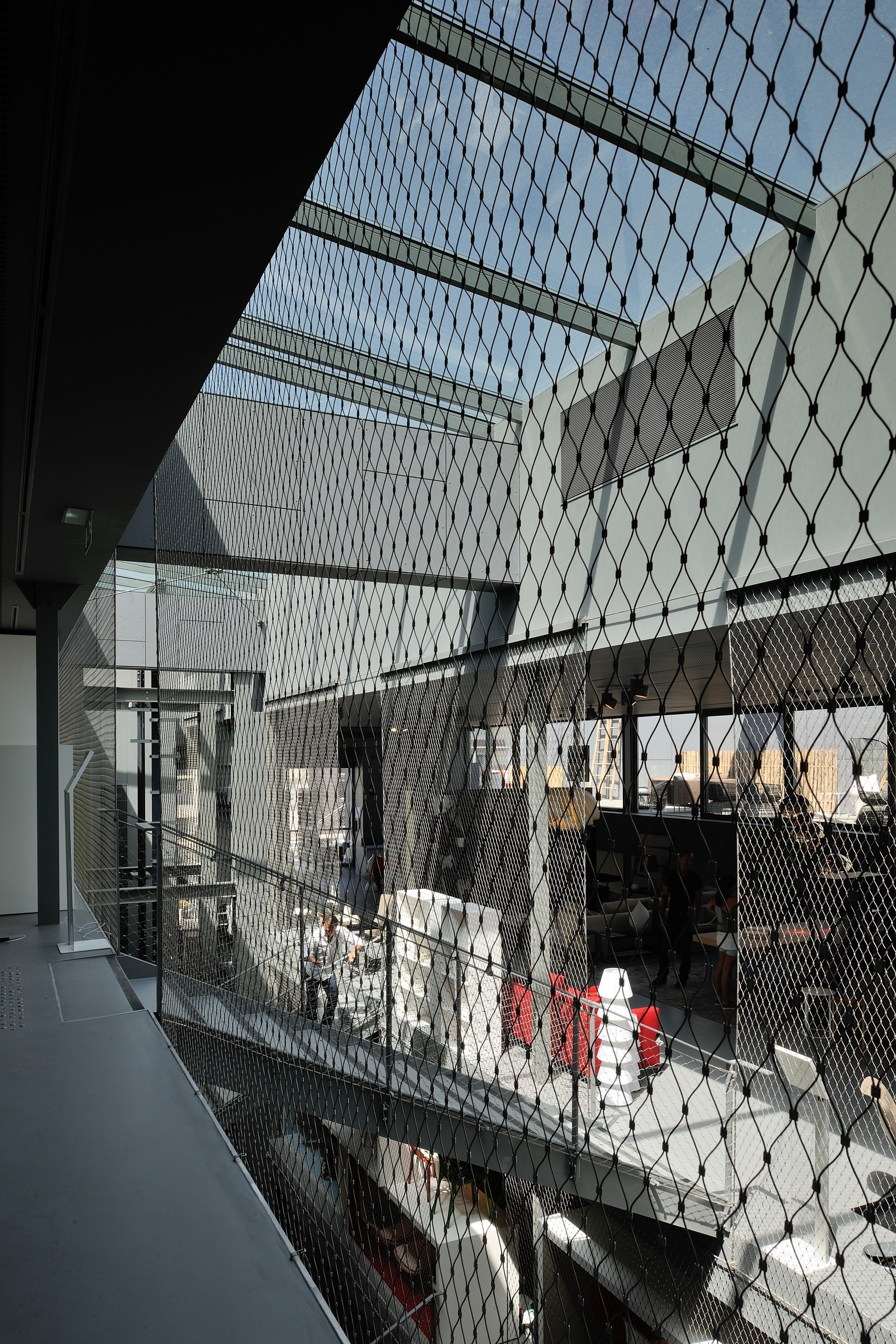 Galeria de RBC Design Center / Ateliers Jean Nouvel - 9