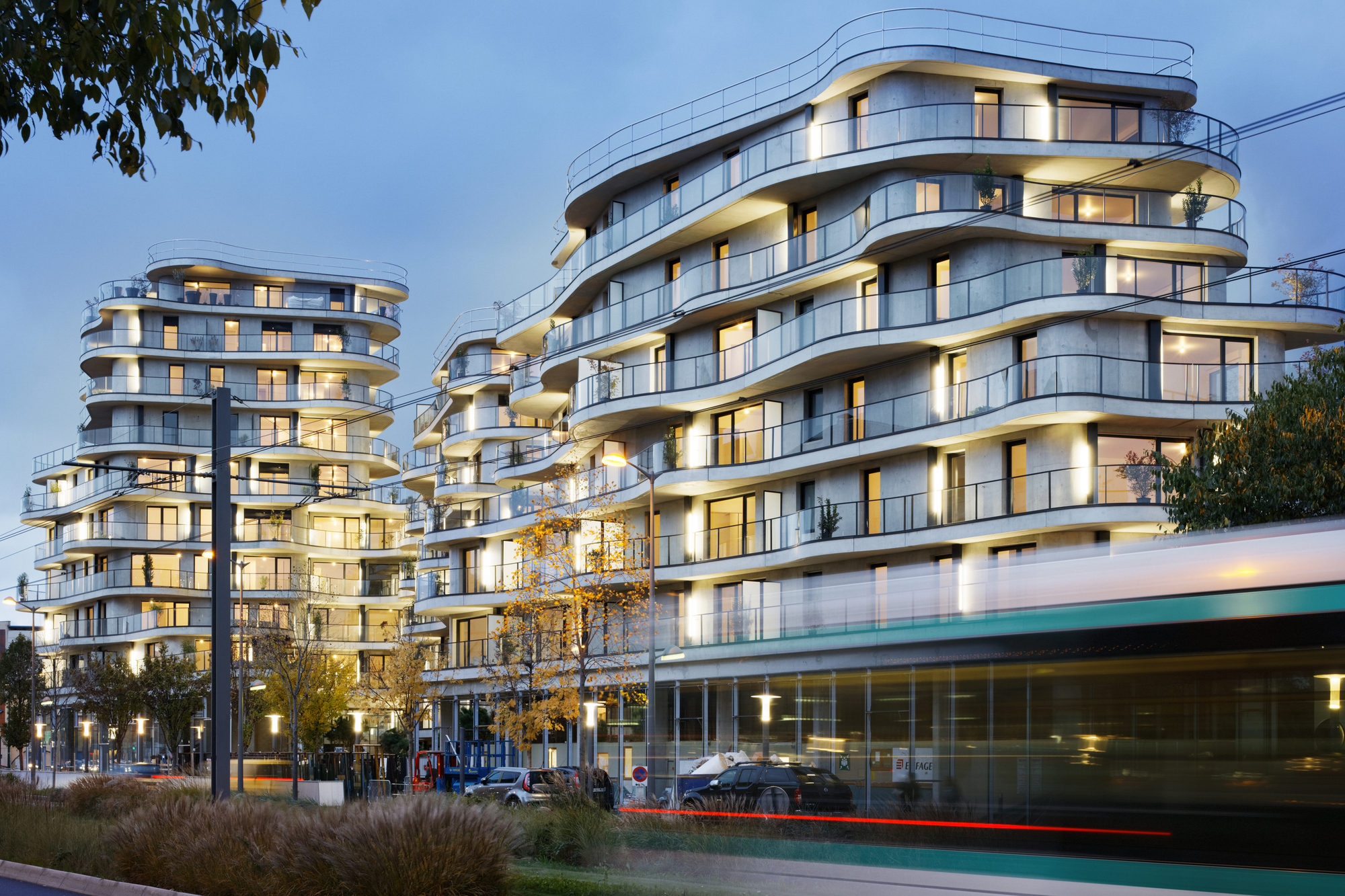 Galeria de Edifício Residencial Courbes / Christophe Rousselle ...