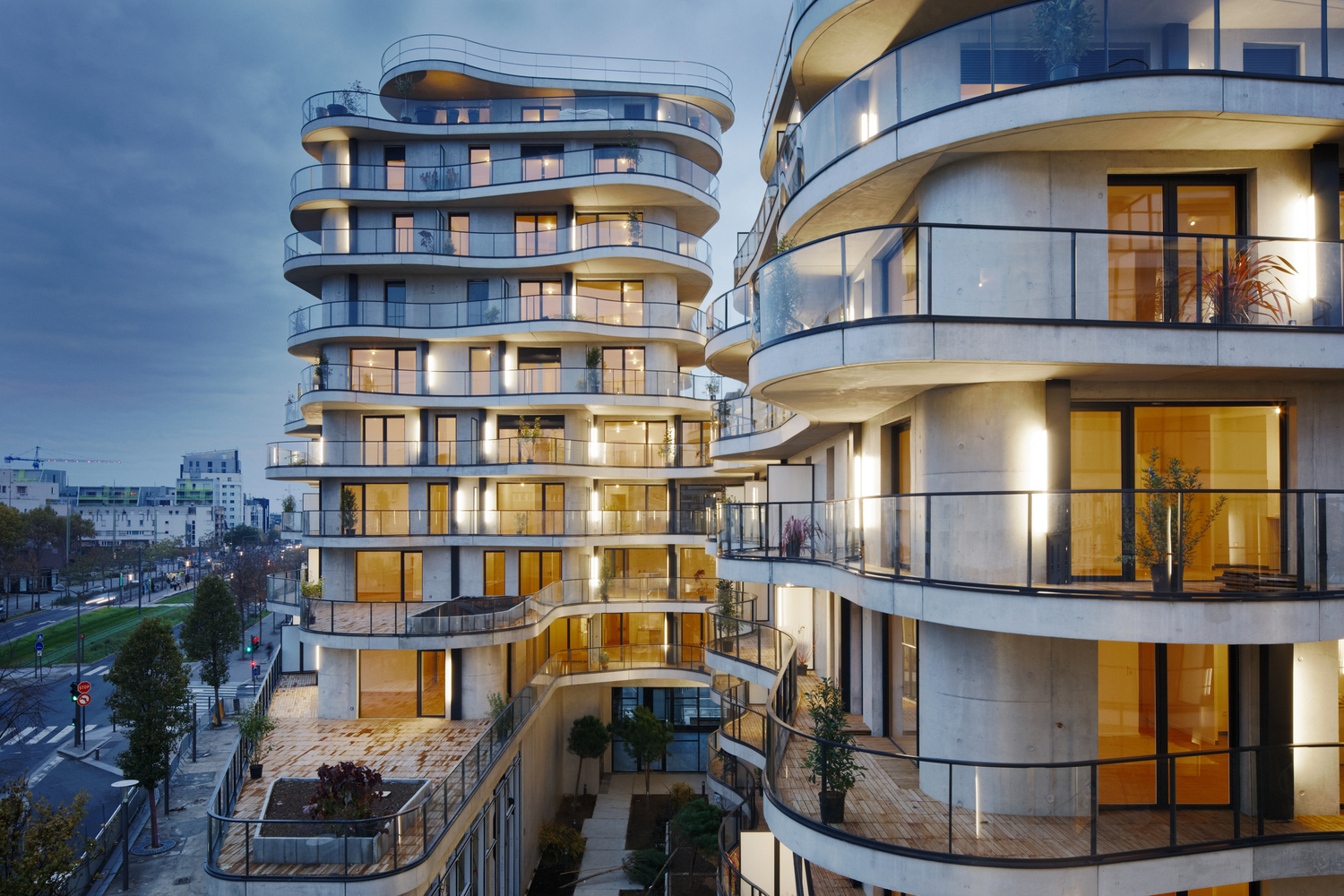 Galeria de Edifício Residencial Courbes / Christophe Rousselle ...