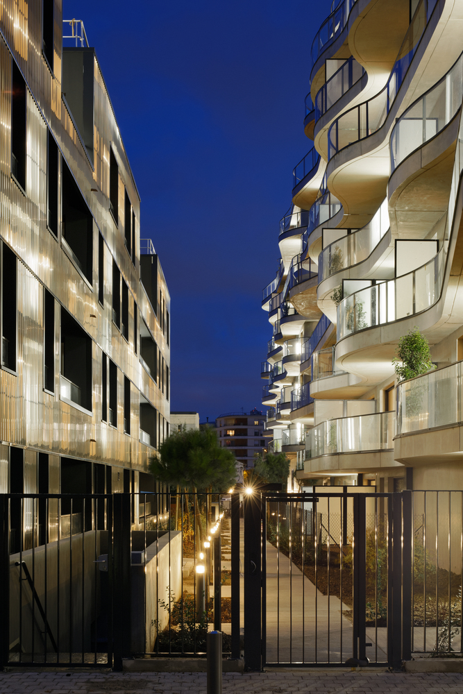 Galeria de Edifício Residencial Courbes / Christophe Rousselle ...