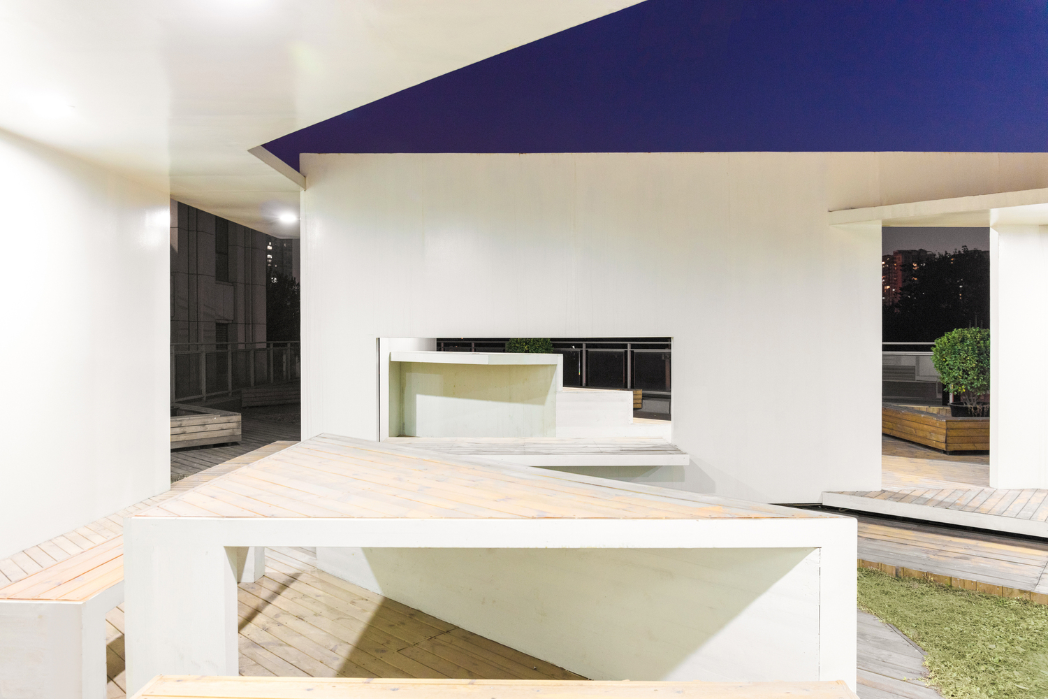 Gallery of Three Pavilions Garden / Hang Wang - 8