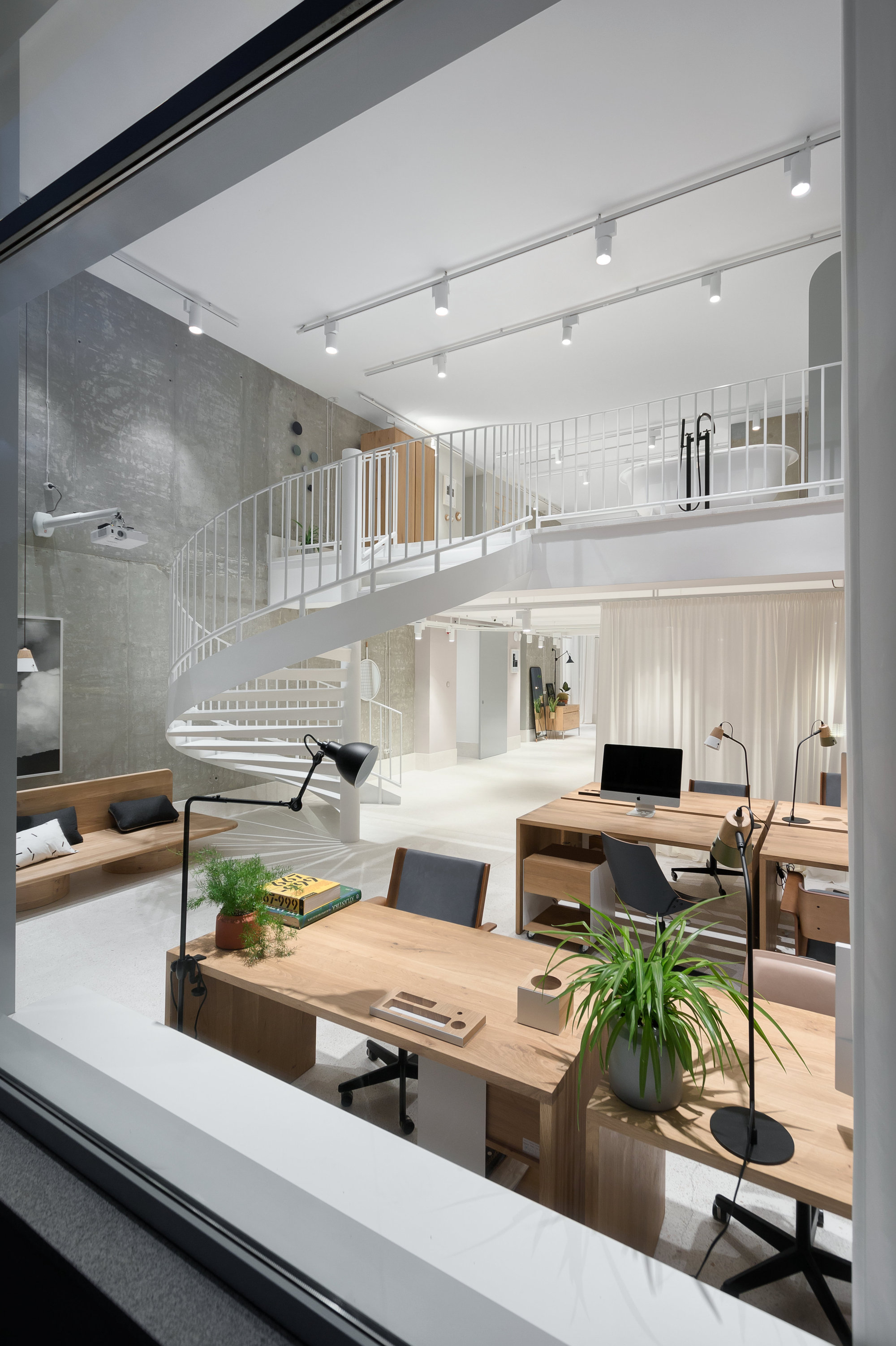 Gallery of GIR Store / Studio AUTORI - 18