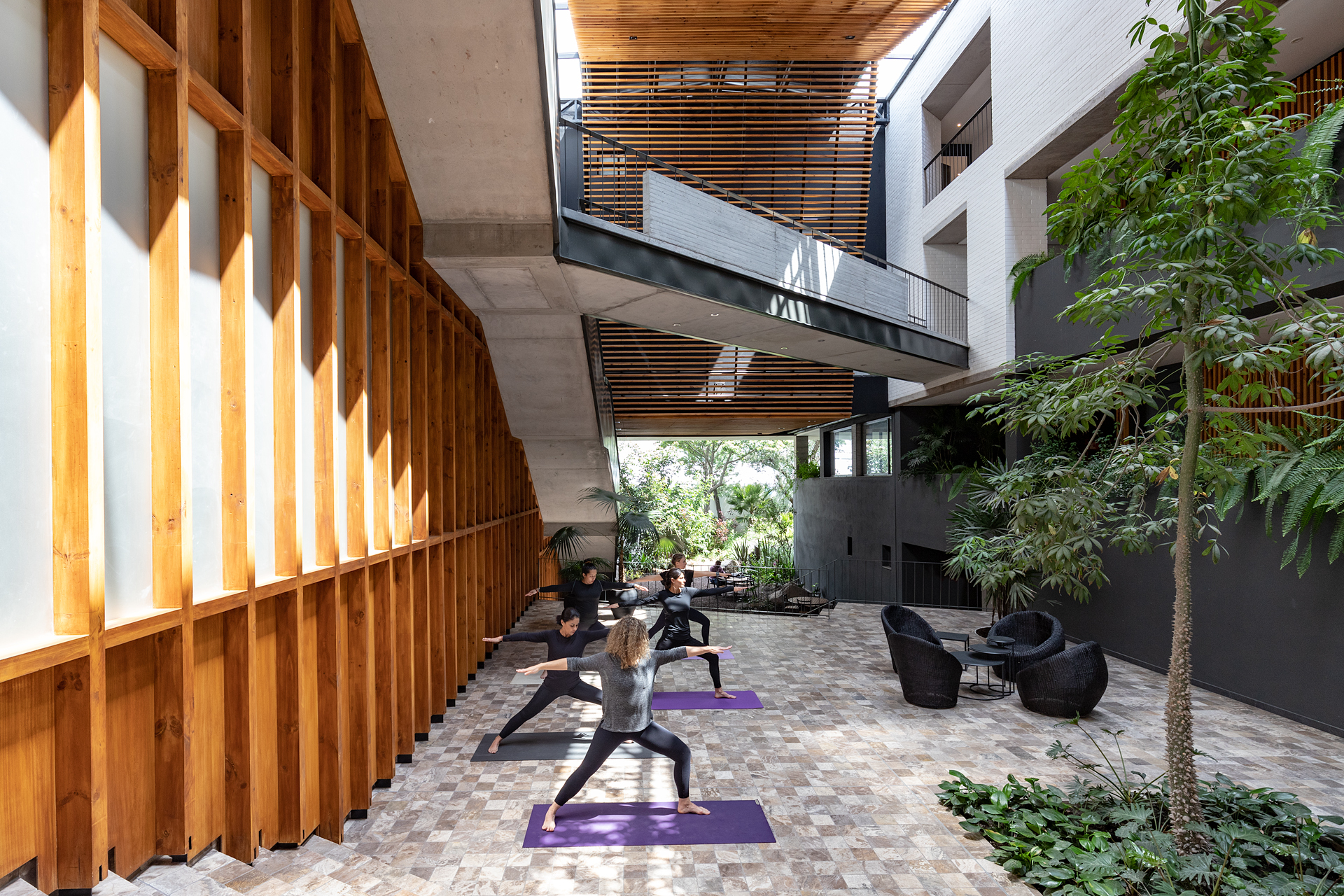 Gallery of Natura Building / Diez+Muller Arquitectos - 20