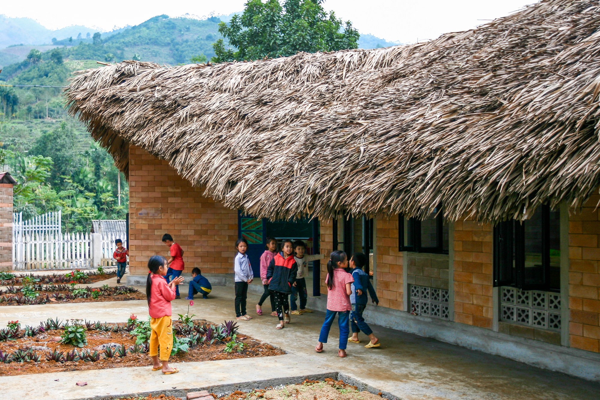 Gallery of DAO School / 1+1>2 Architects - 4