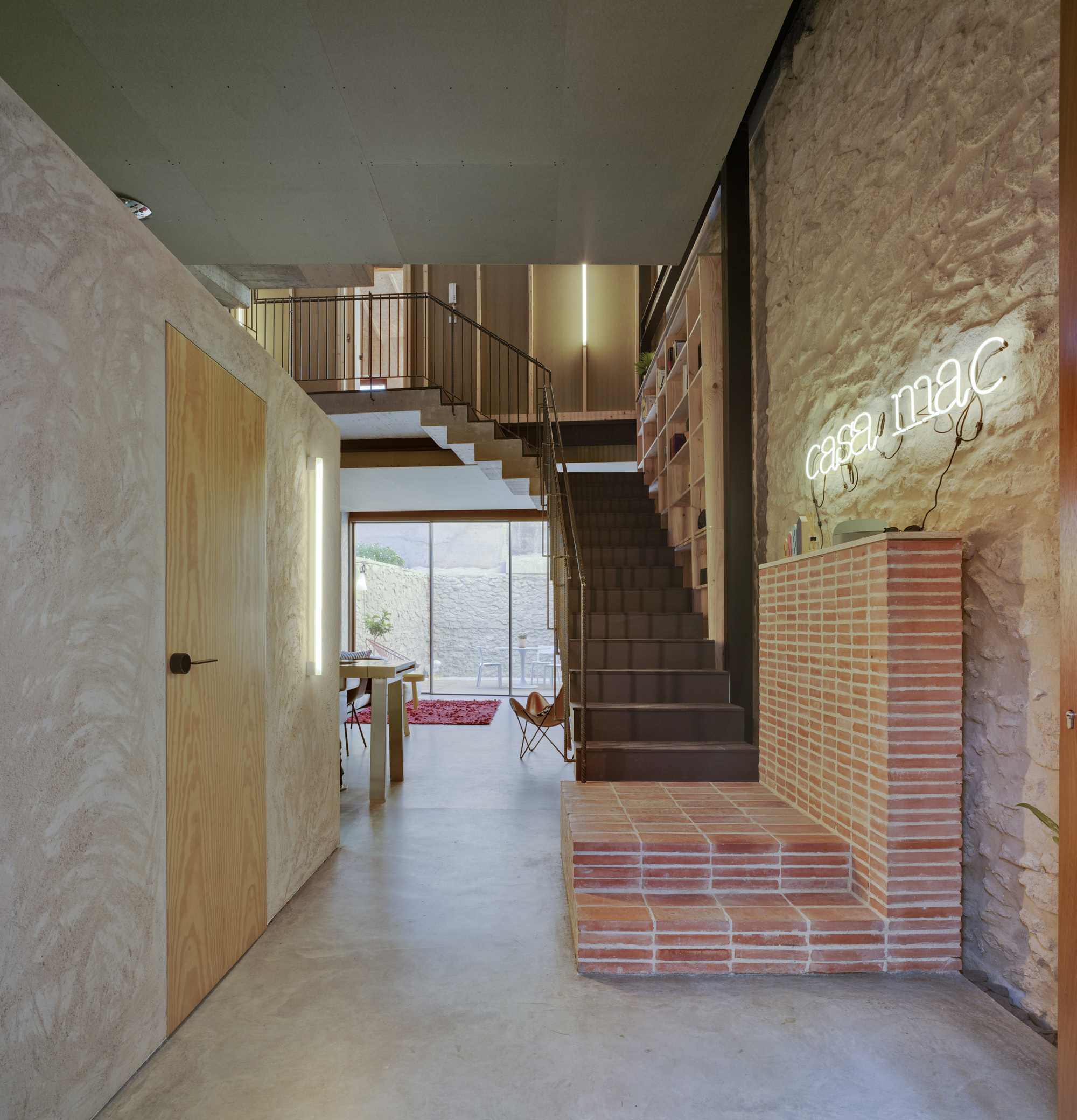 Gallery of Mac House / La Errería - 11