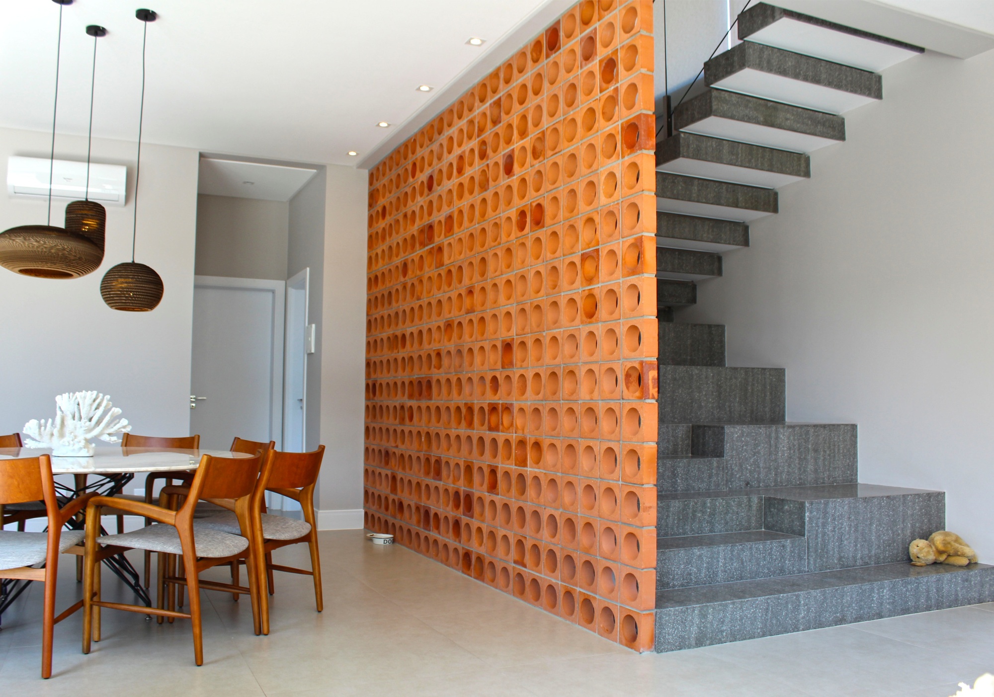 Galería de Casa Lagos Park 250 / BRZL | Brazil Arquitetos - 17