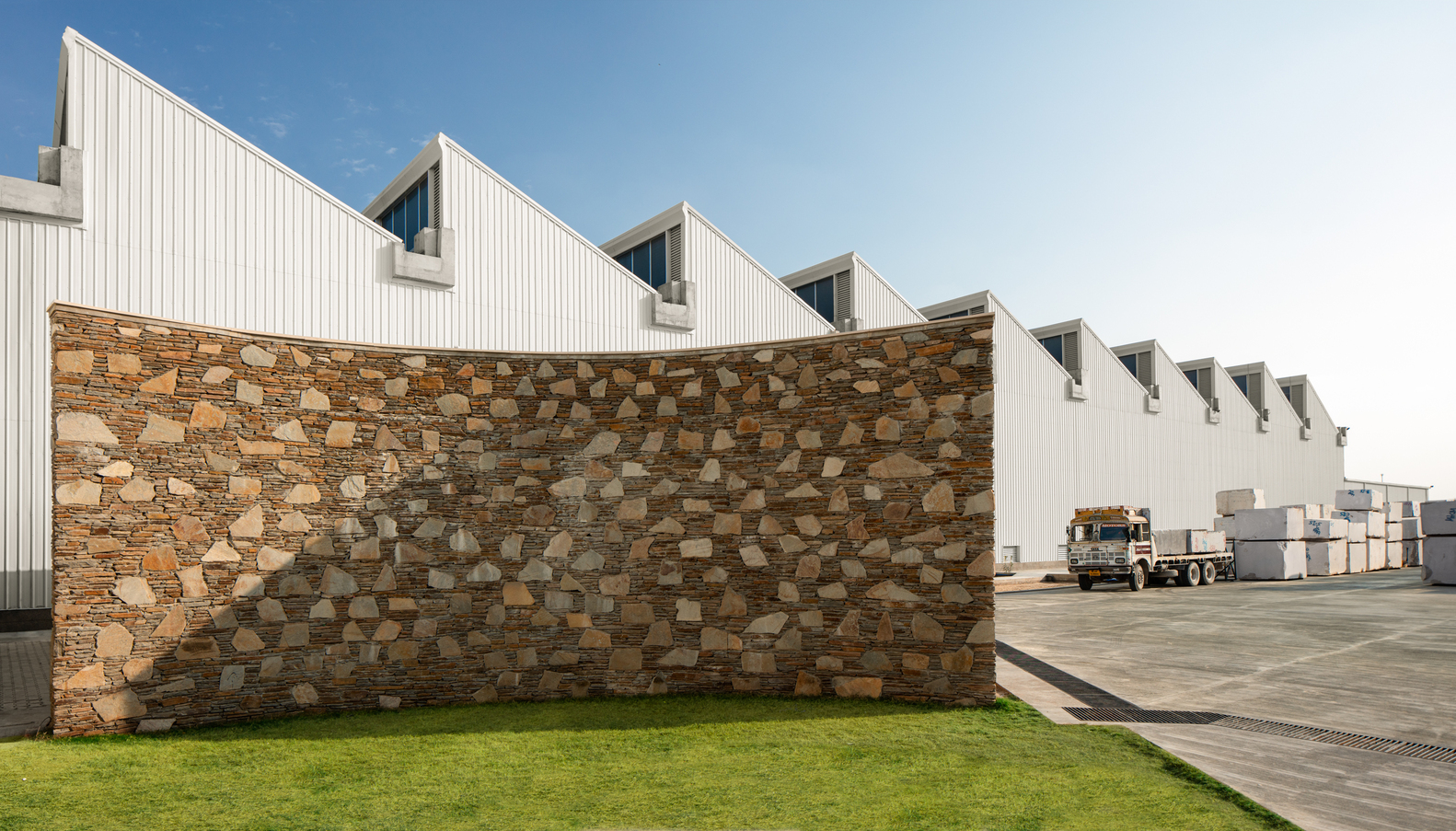Gallery of Administrative and Industrial Complex for Stonex ...