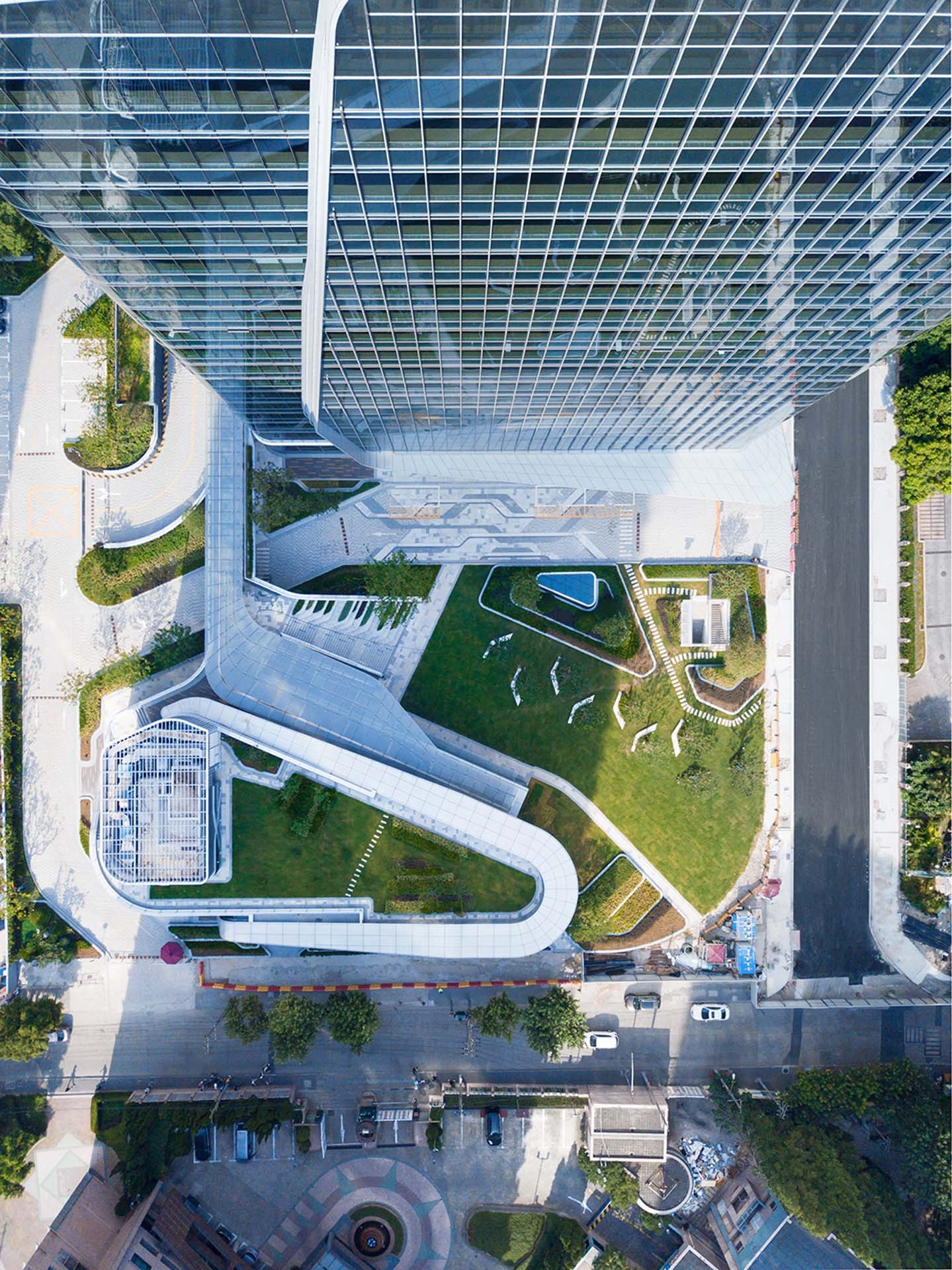 Gallery of Shanghai Xujiahui Centre, Lot I & II / Ronald Lu & Partners - 12