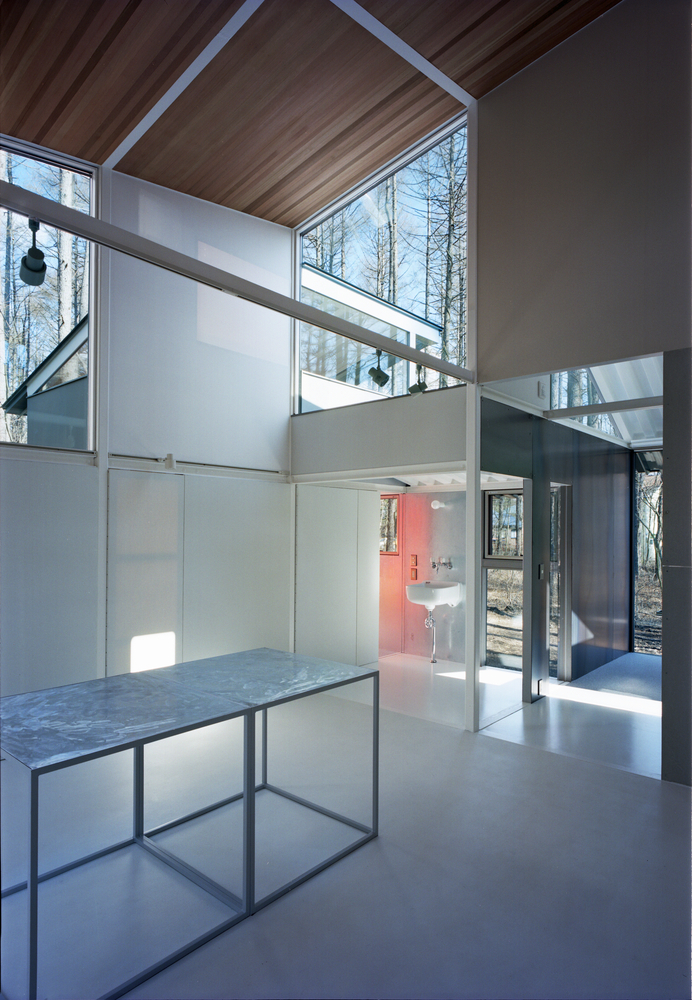 Gallery of Gradation in the Forest House / Kotoaki Asano Architect ...