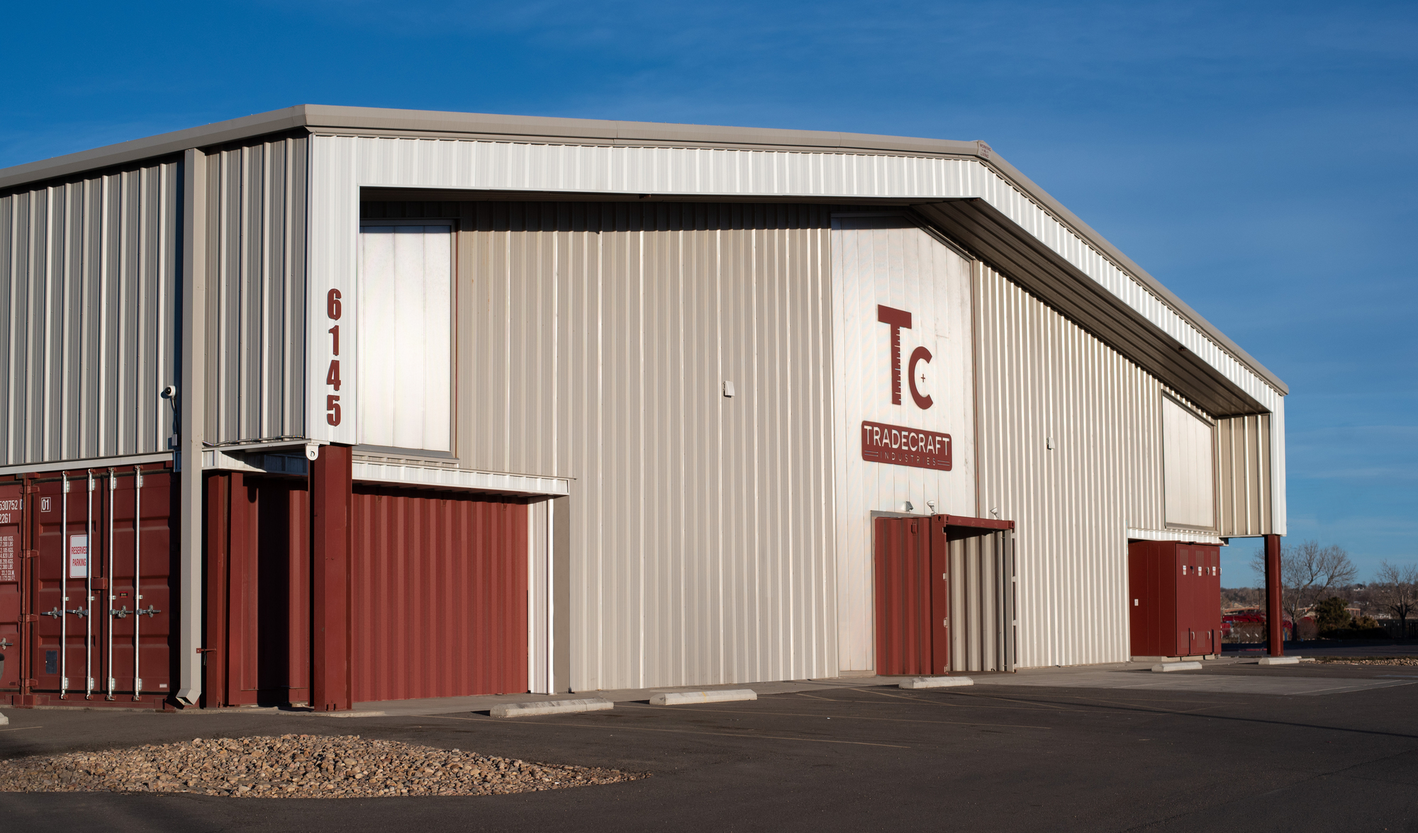 Gallery of Tradecraft Industries Co-Working Space / Roth Sheppard ...