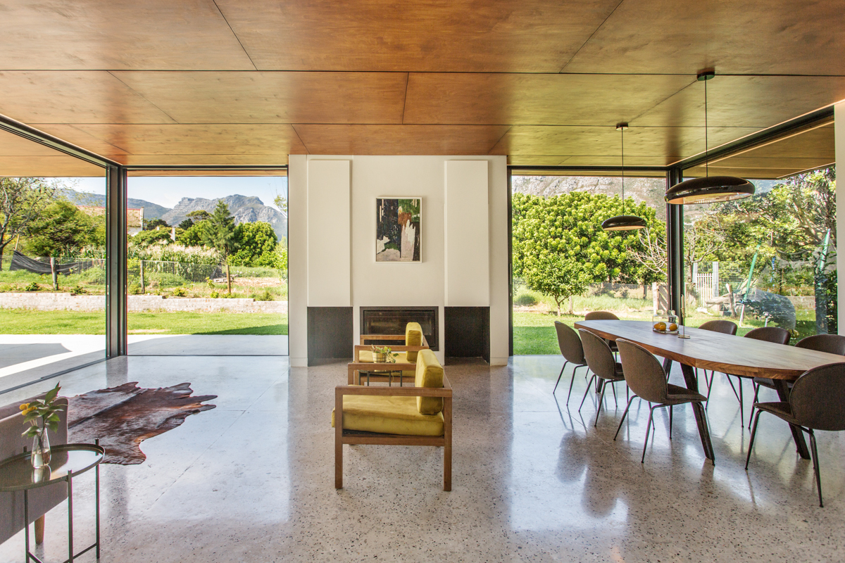 Gallery of Sassen Residence / SALT Architects - 24