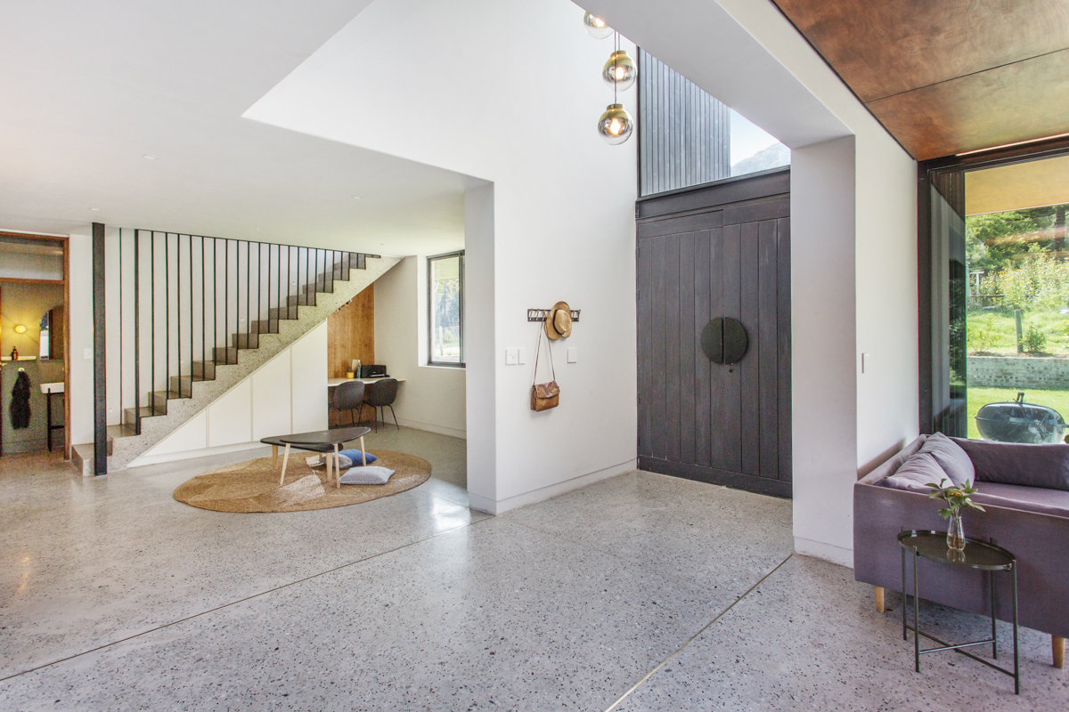 Gallery of Sassen Residence / SALT Architects - 4