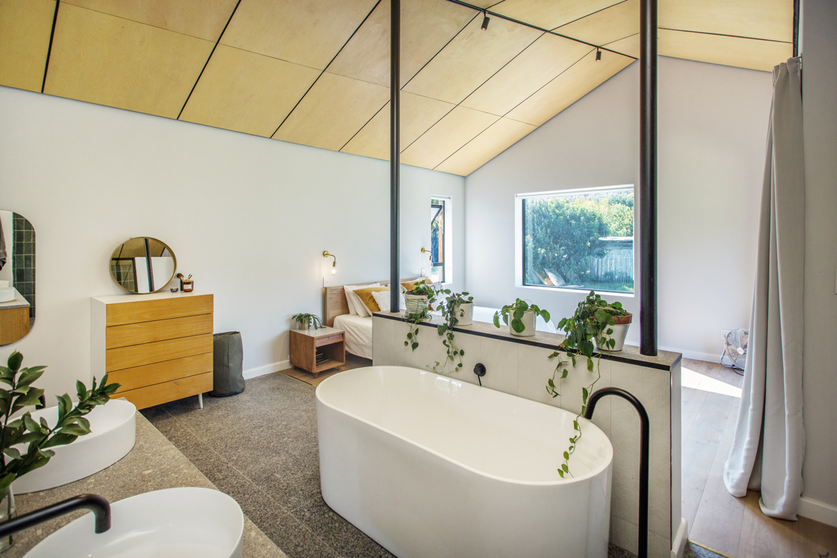 Gallery of Sassen Residence / SALT Architects - 10