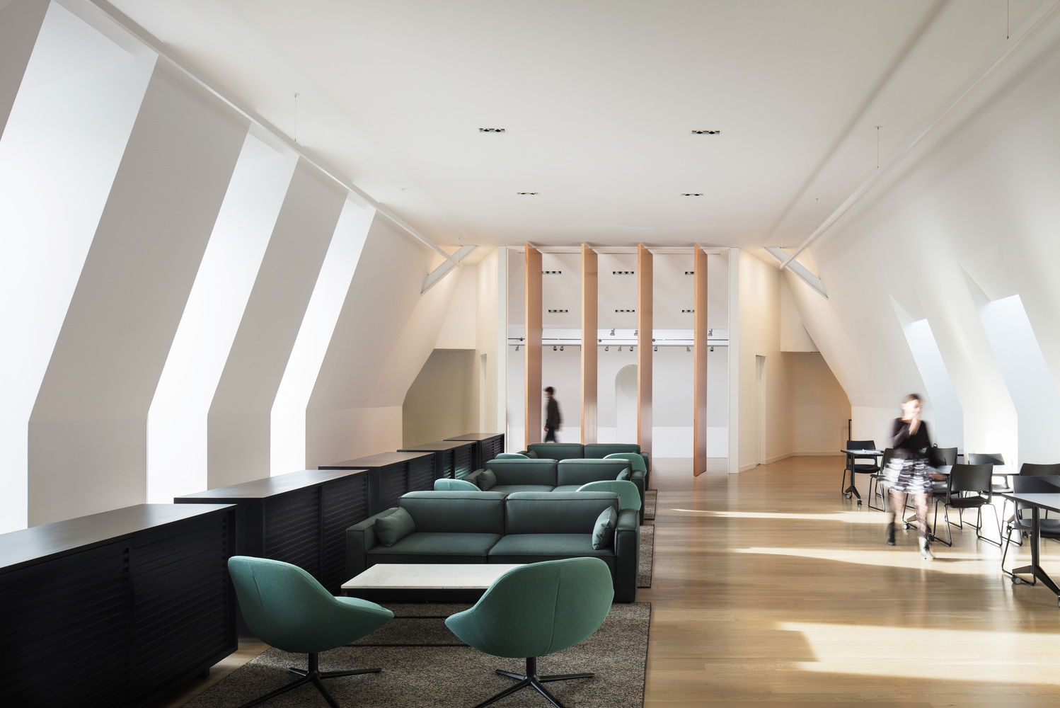 Gallery of Bennington College Commons / Christoff : Finio - 11