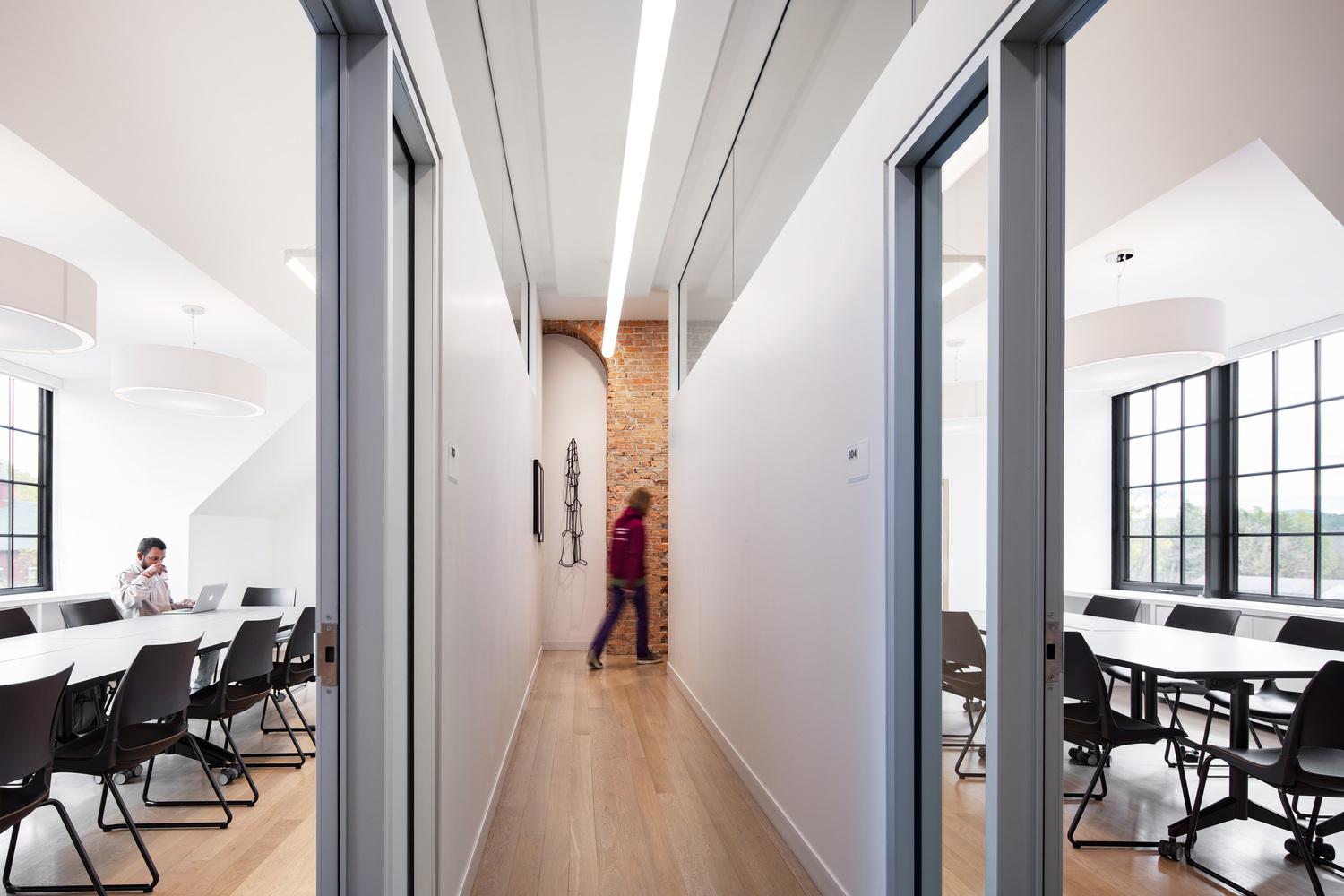 Gallery of Bennington College Commons / Christoff : Finio - 14