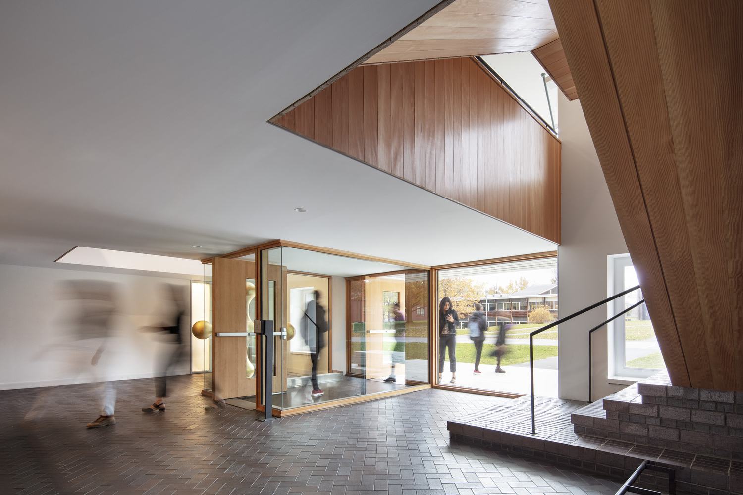 Gallery of Bennington College Commons / Christoff : Finio - 12