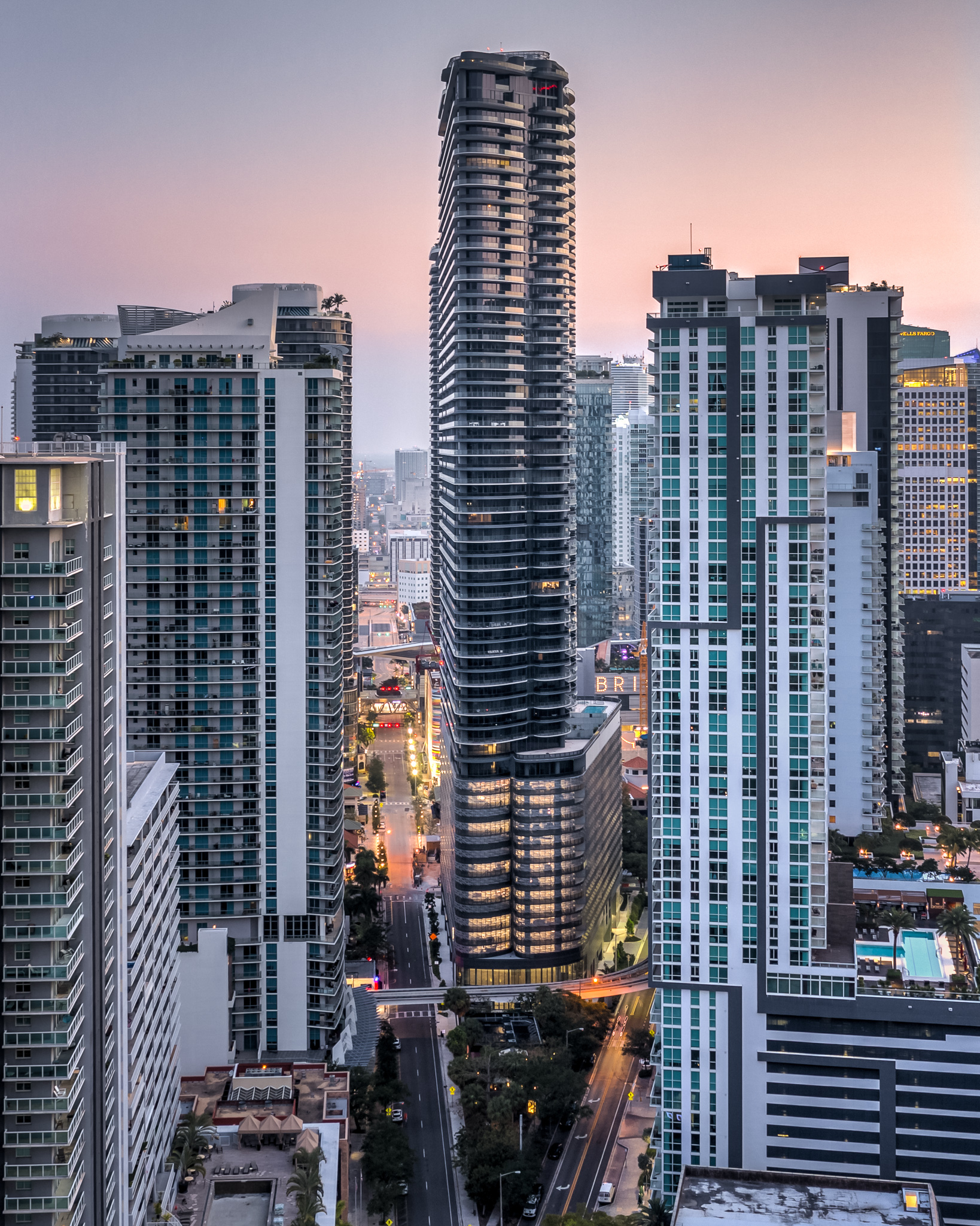 Gallery of Brickell Flatiron Residential Tower / Revuelta Architecture ...