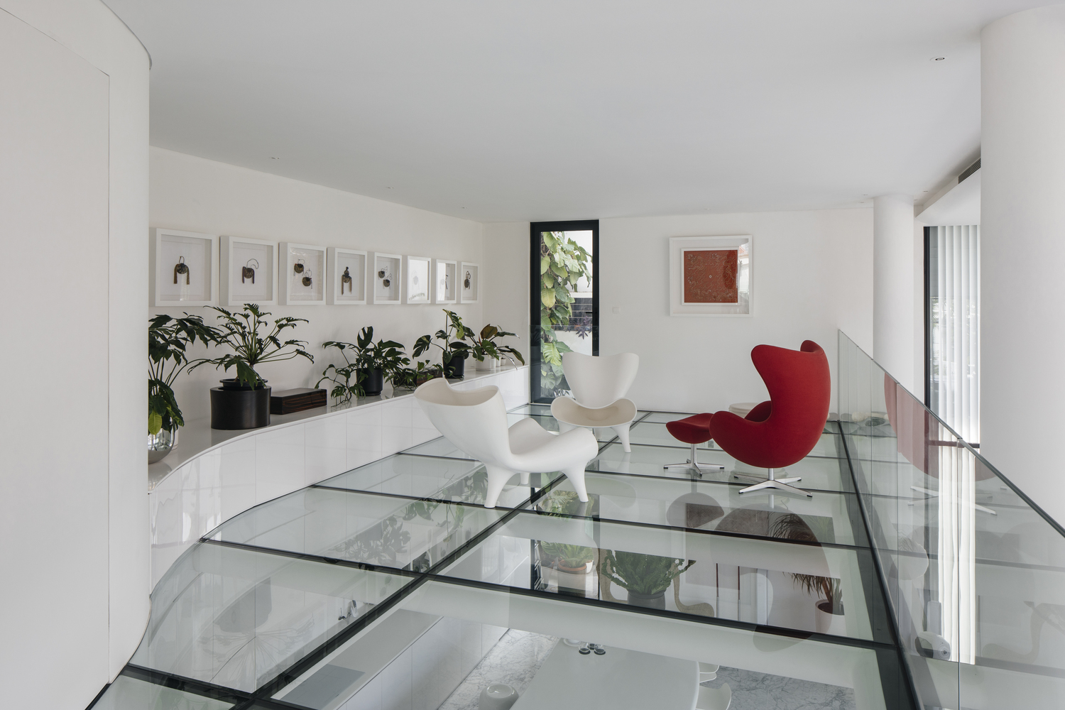 Gallery of Stiletto House / EHKA Studio - 15