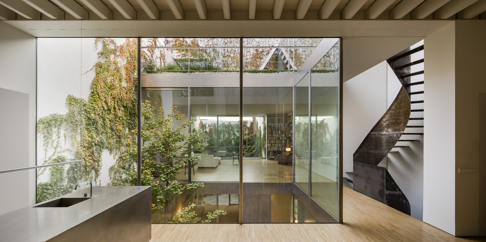 Gallery of How to Transform a Polluted Indoor Environment into a ...