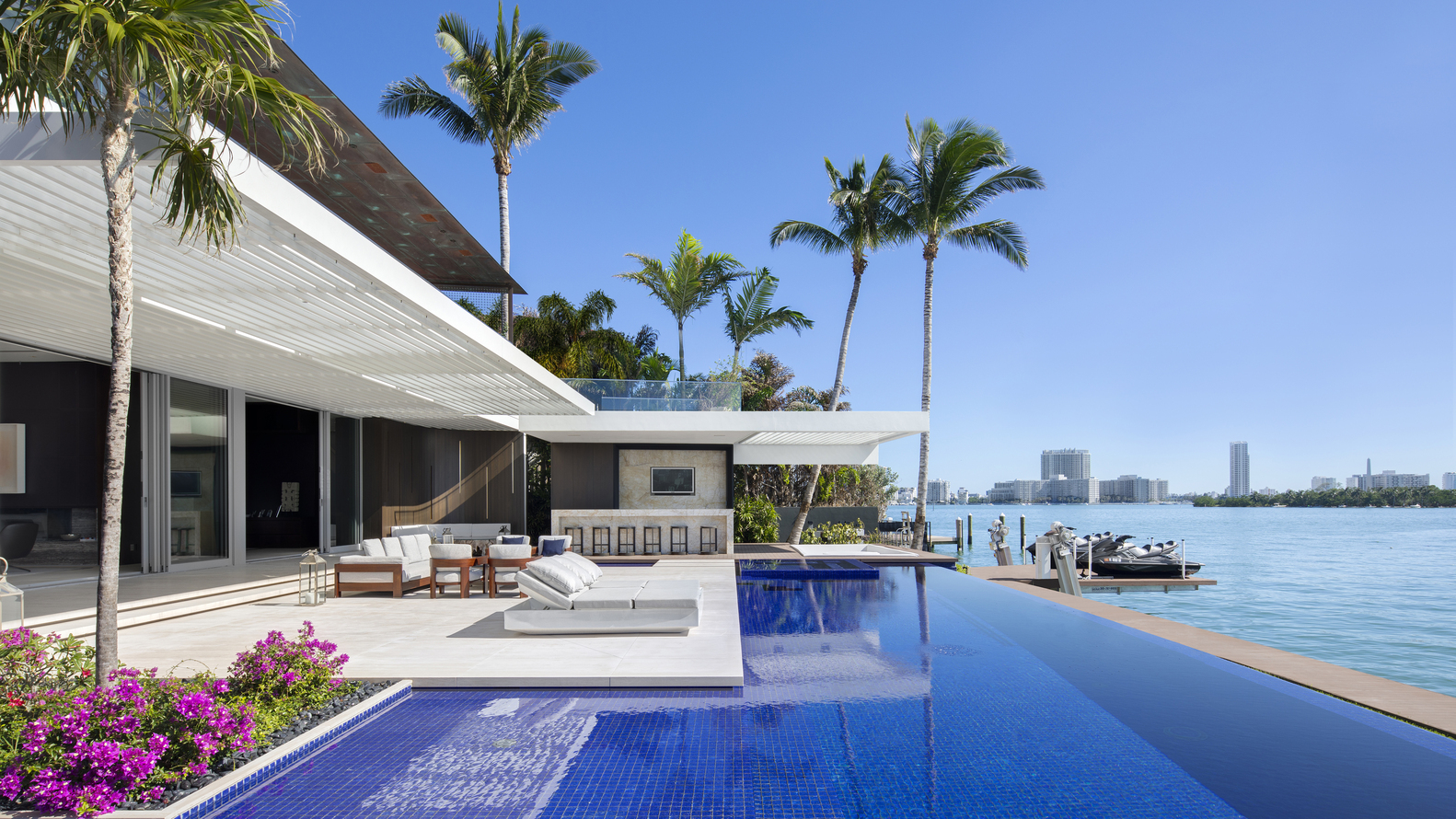 Gallery of Florida's Residential Architecture: Understanding the ...