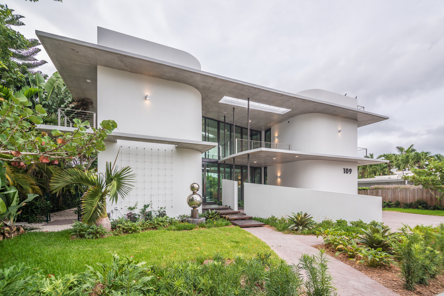 Gallery of Florida's Residential Architecture: Understanding the ...