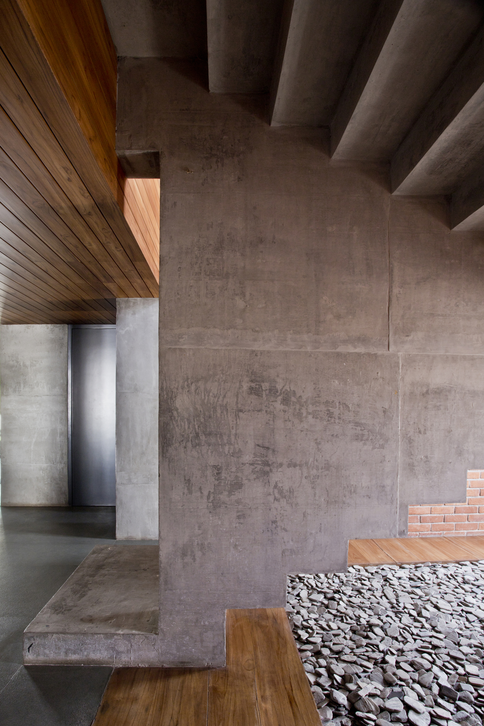 Gallery of Tic-Tac-Toe House / DOT - 11