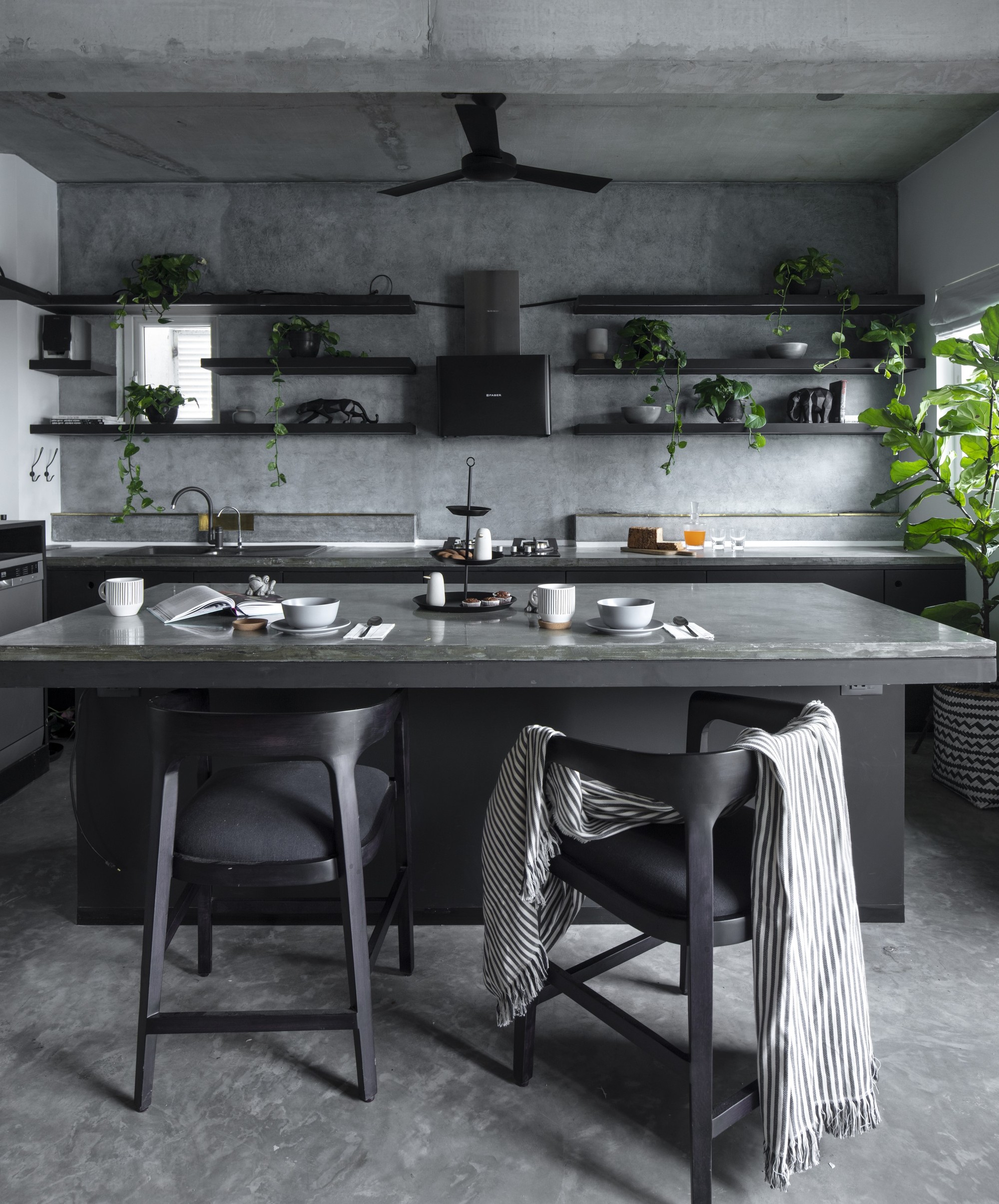 Gallery of SHUNYO Apartment / The Purple Ink Studio - 11