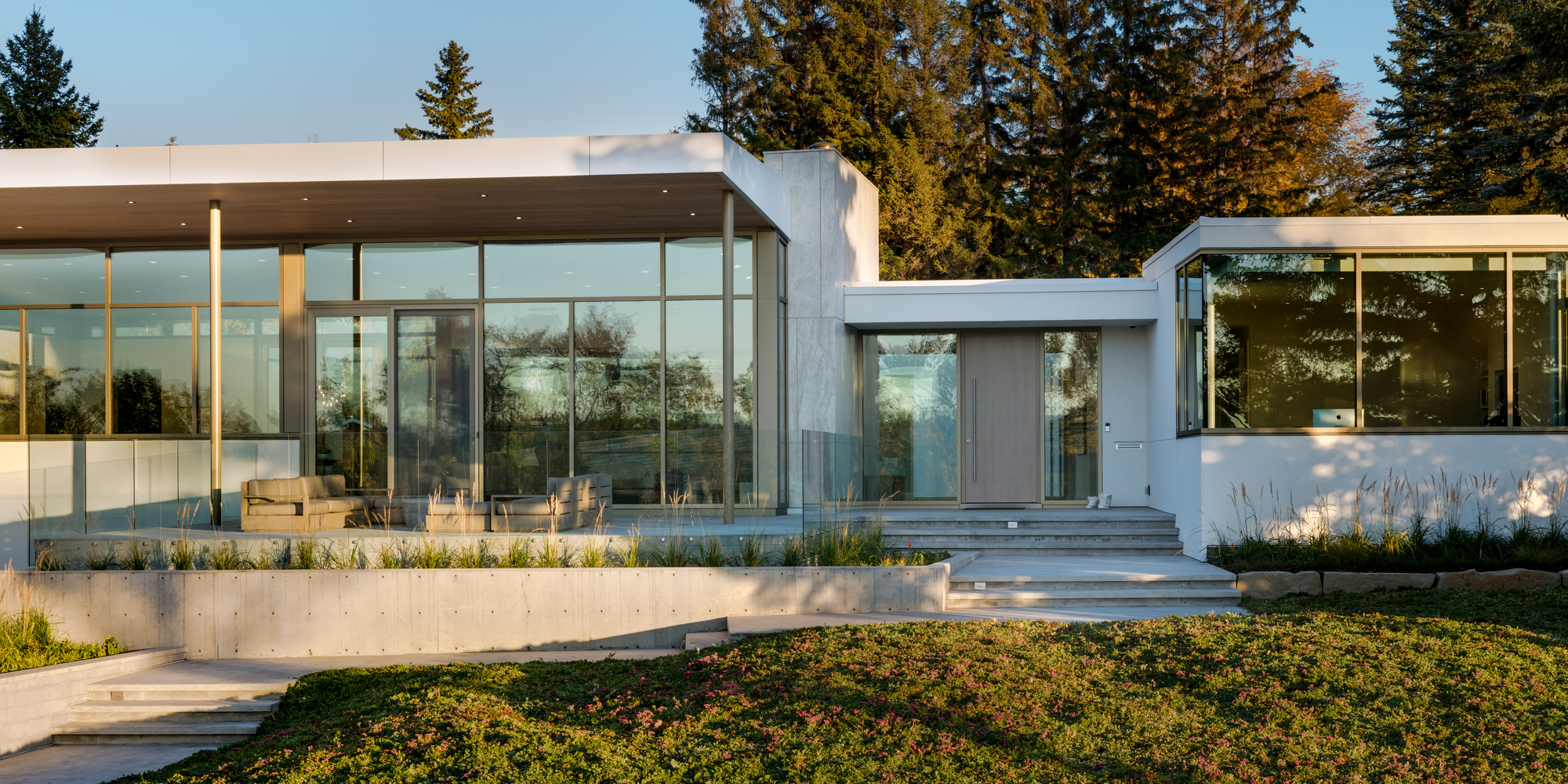 Gallery of Britannia House / Shugarman Architecture + Design Inc - 6