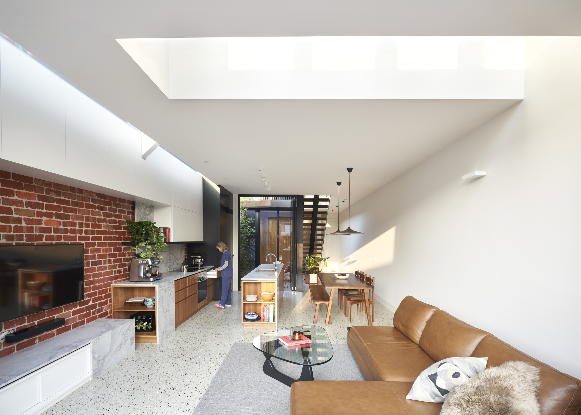 Gallery of Perfect-Imperfect House / Megowan Architectural - 11