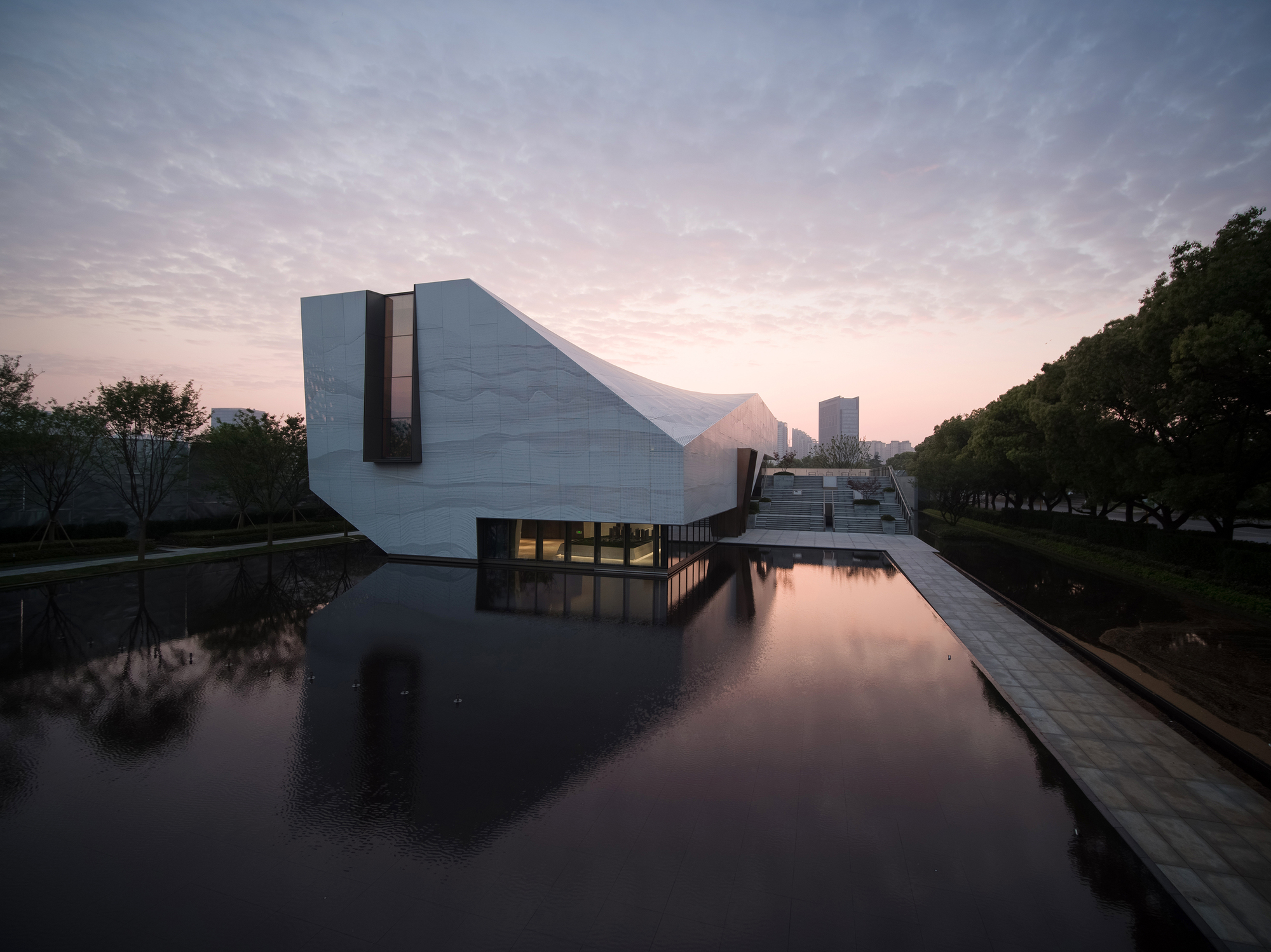 Gallery of Suzhou Financial Center Exhibition Hall / Lacime Architects - 23