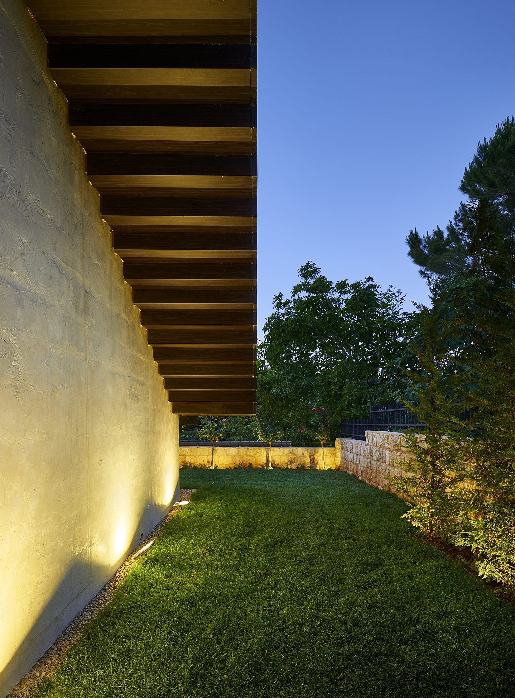 Gallery of Extension of Identity House / Paseo Architecture - 14
