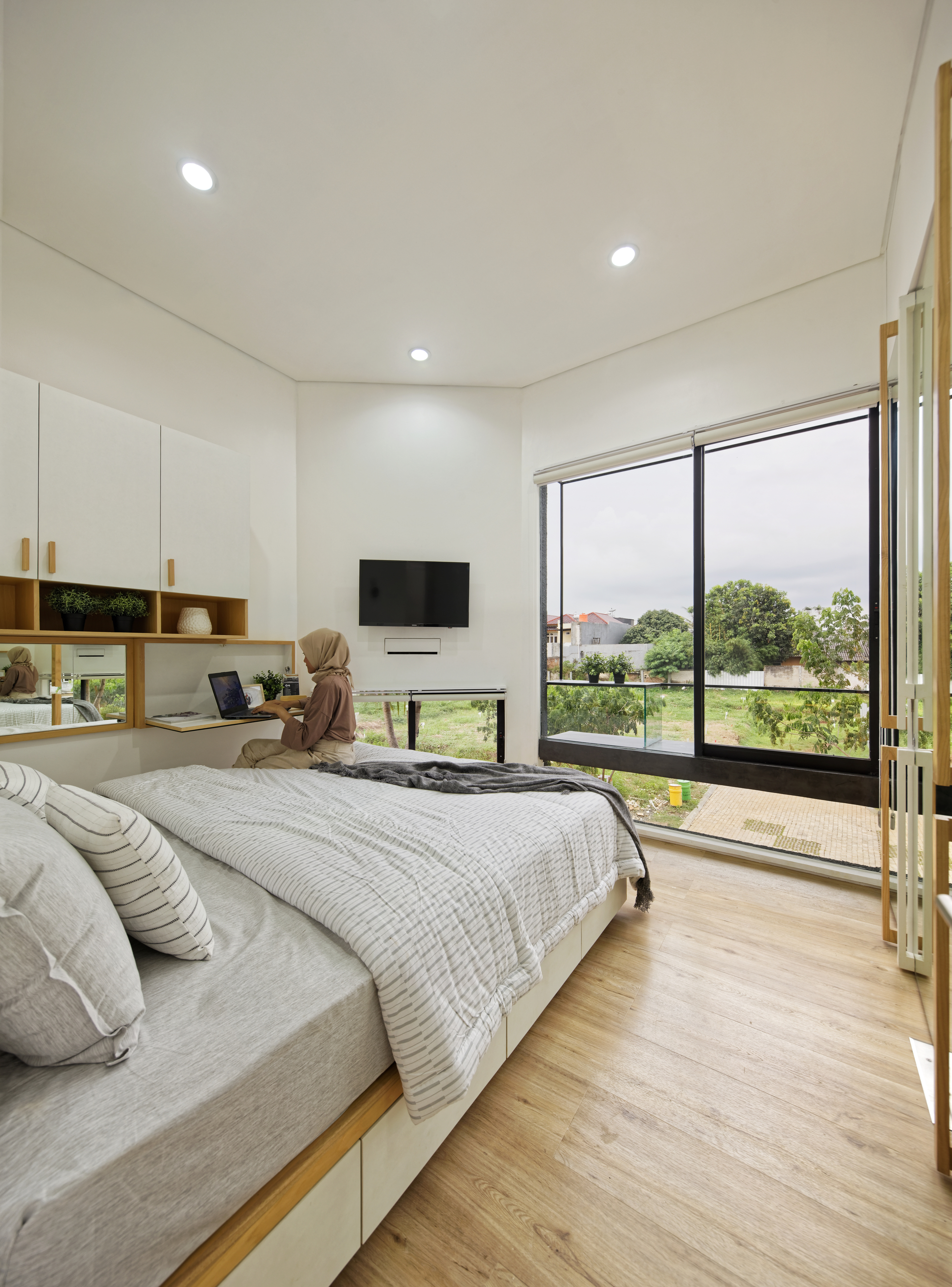 Gallery of Linaya House / Delution Architect - 15