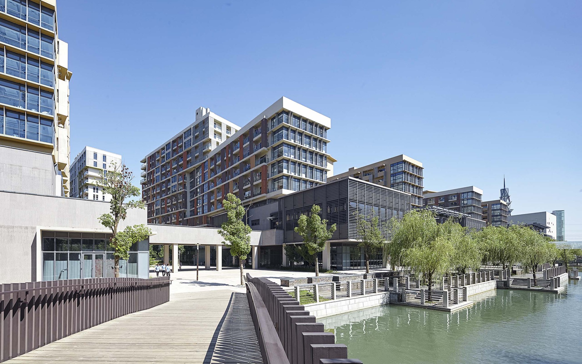 Gallery of Living Area for Teachers and Students of USST / TJAD - 11