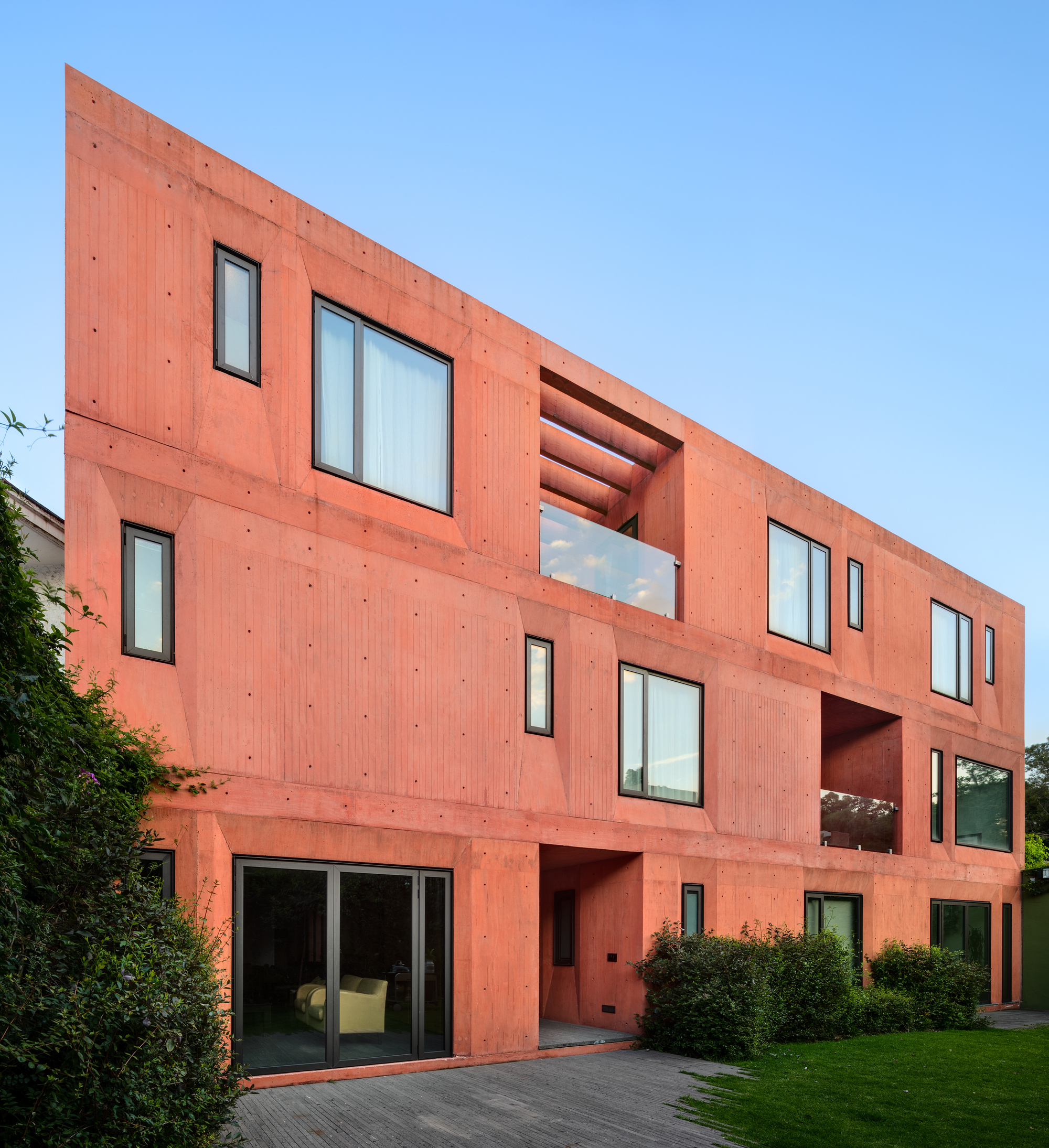 Gallery of CVC House / Estudio MMX - 24