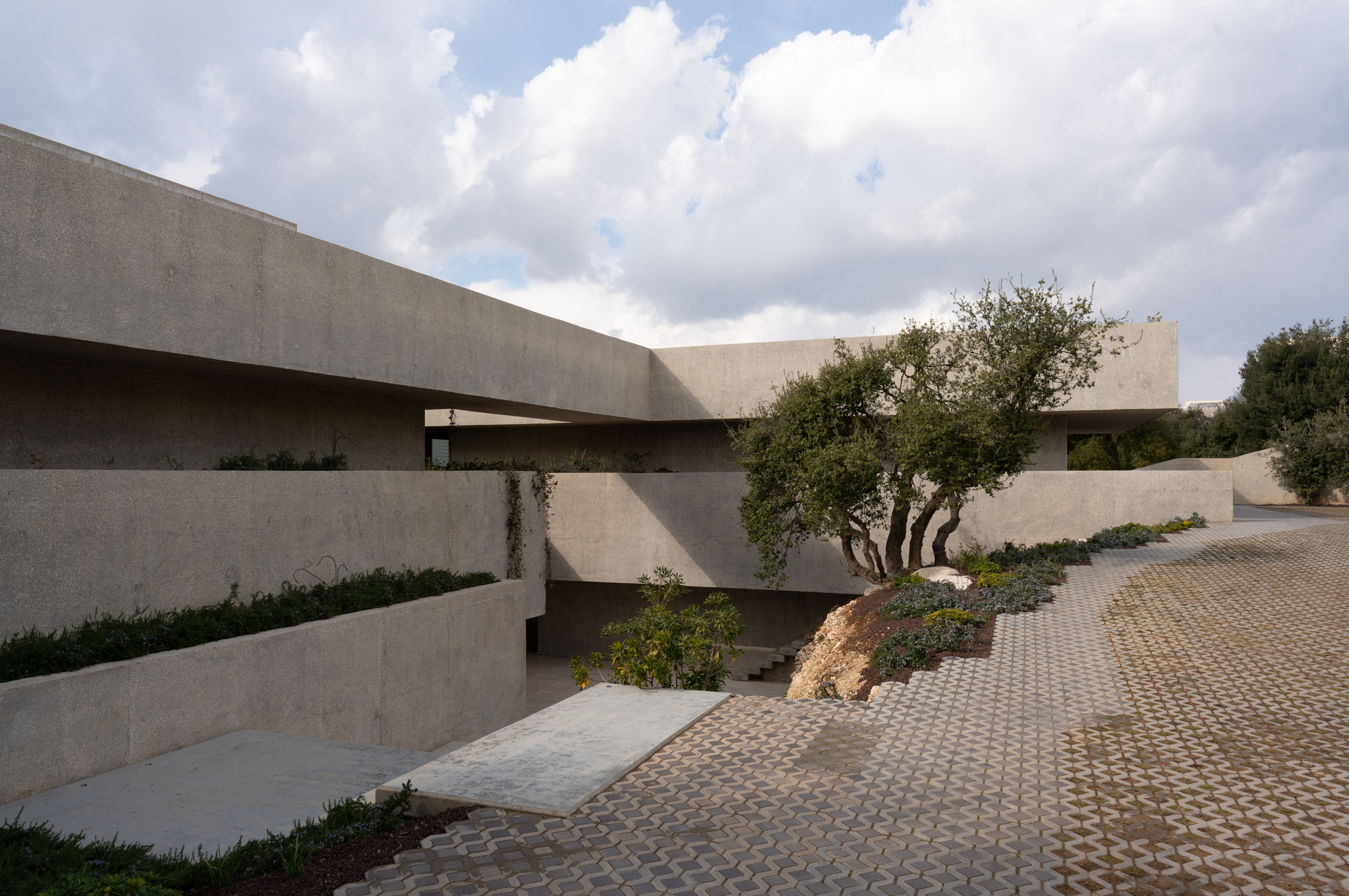 Gallery of K. Barghouti House / Sahel AlHiyari Architects - 19