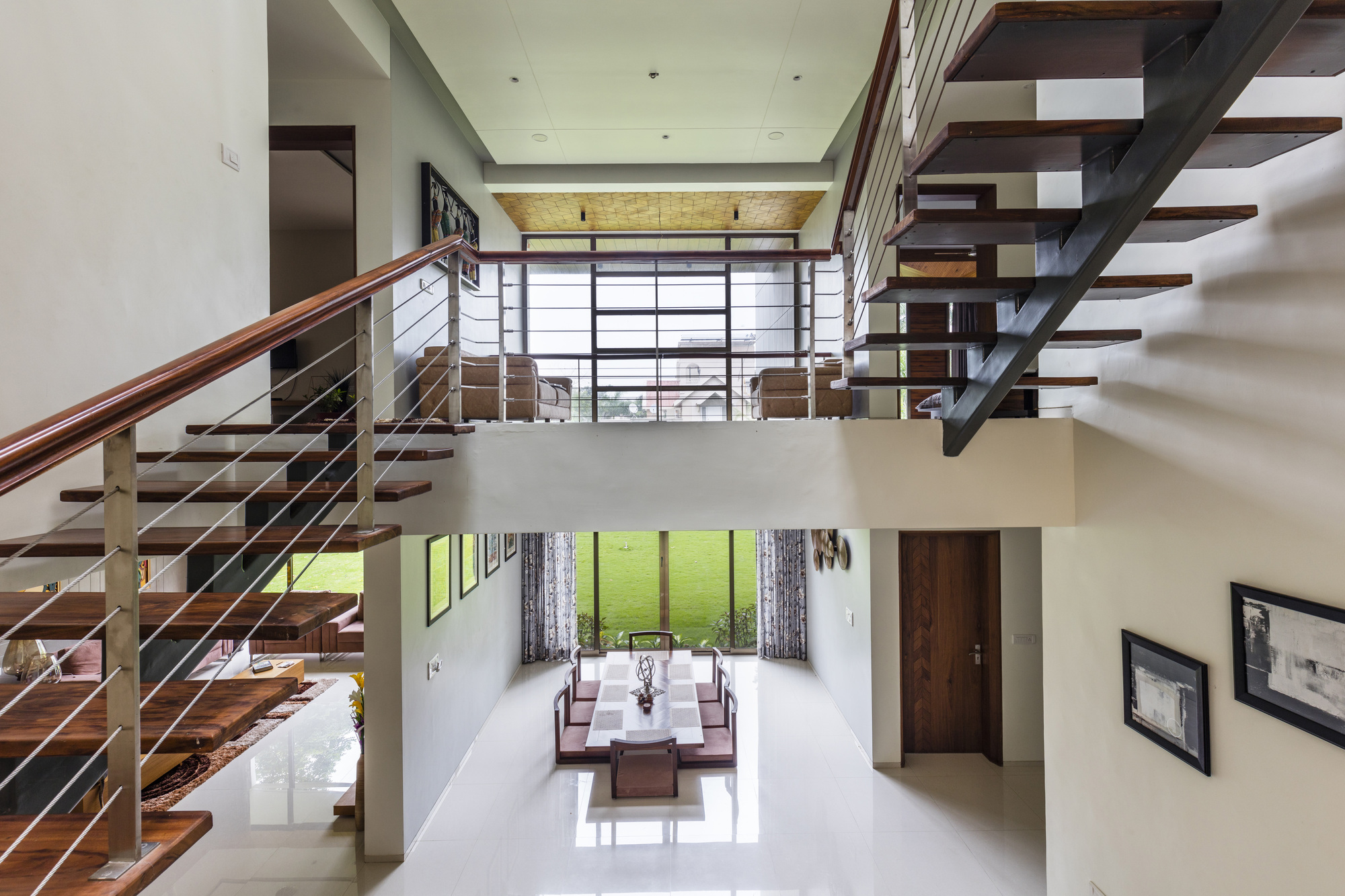 Gallery of The Cube House / Verizon Architects - 9