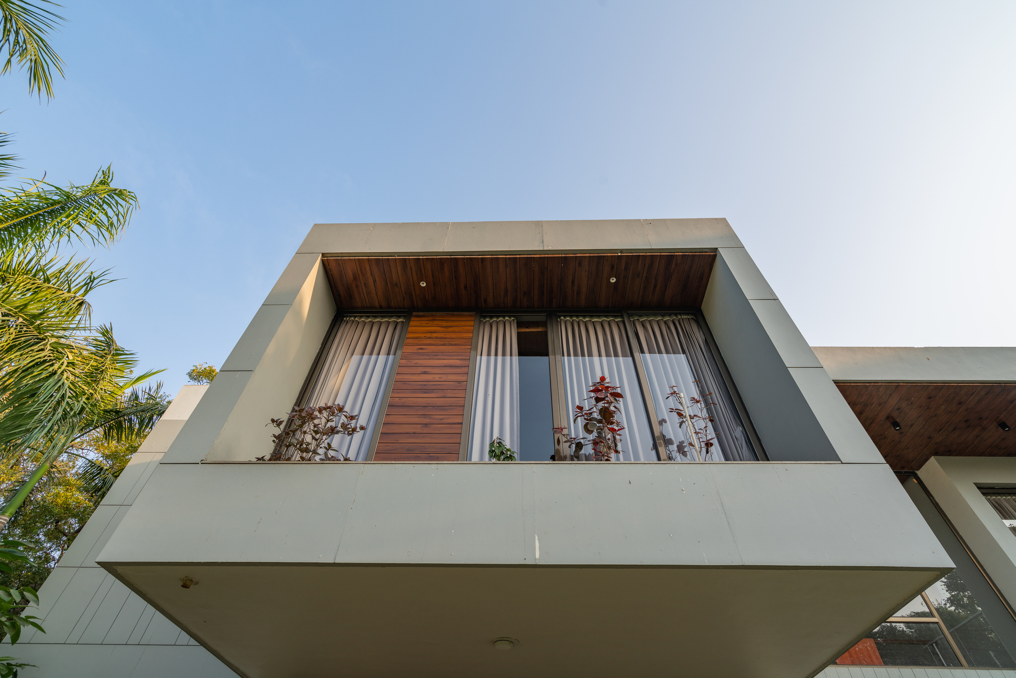 Gallery of The Cube House / Verizon Architects - 6