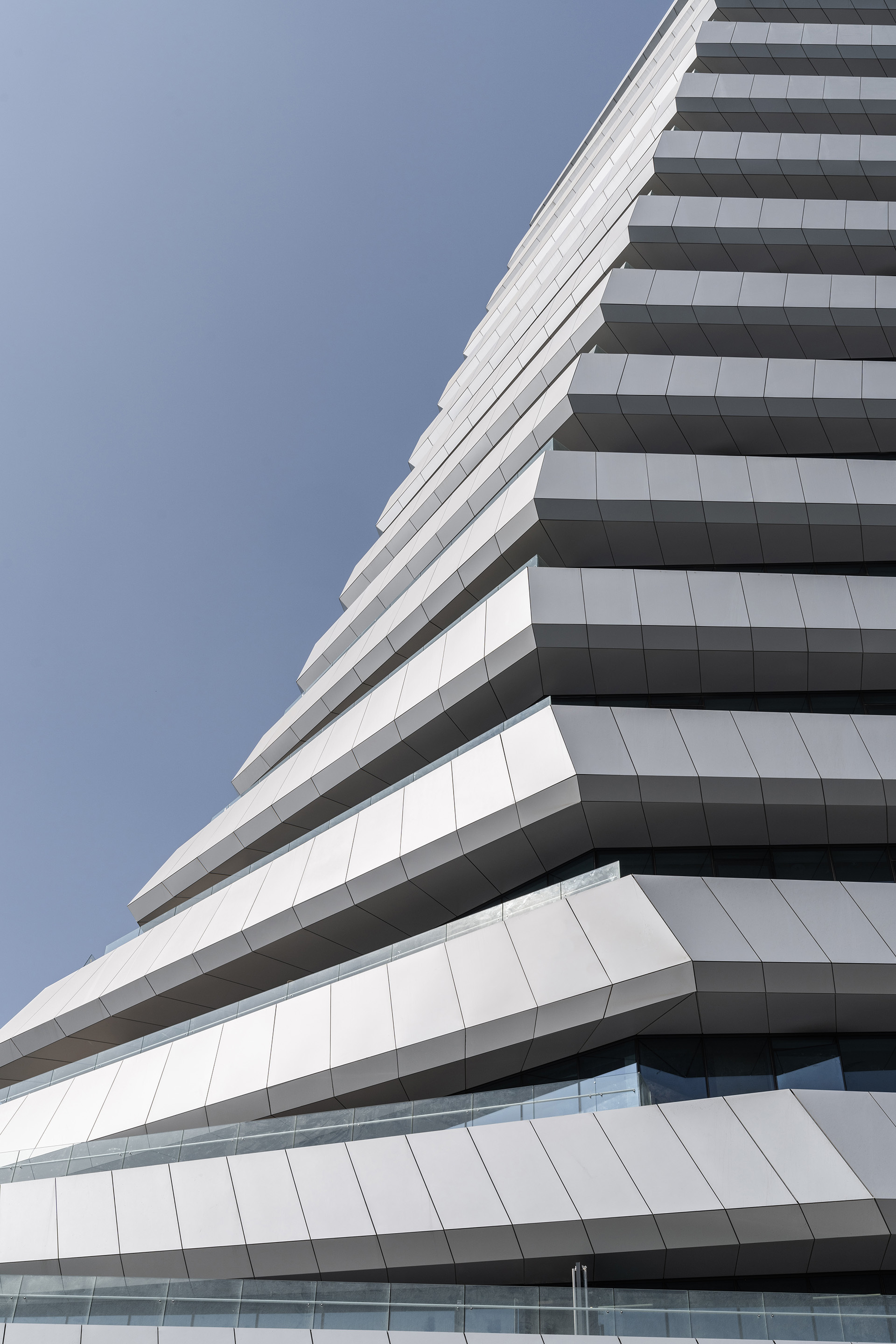 Gallery of Giant Group Global Headquarters / JJP Architects & Planners - 9