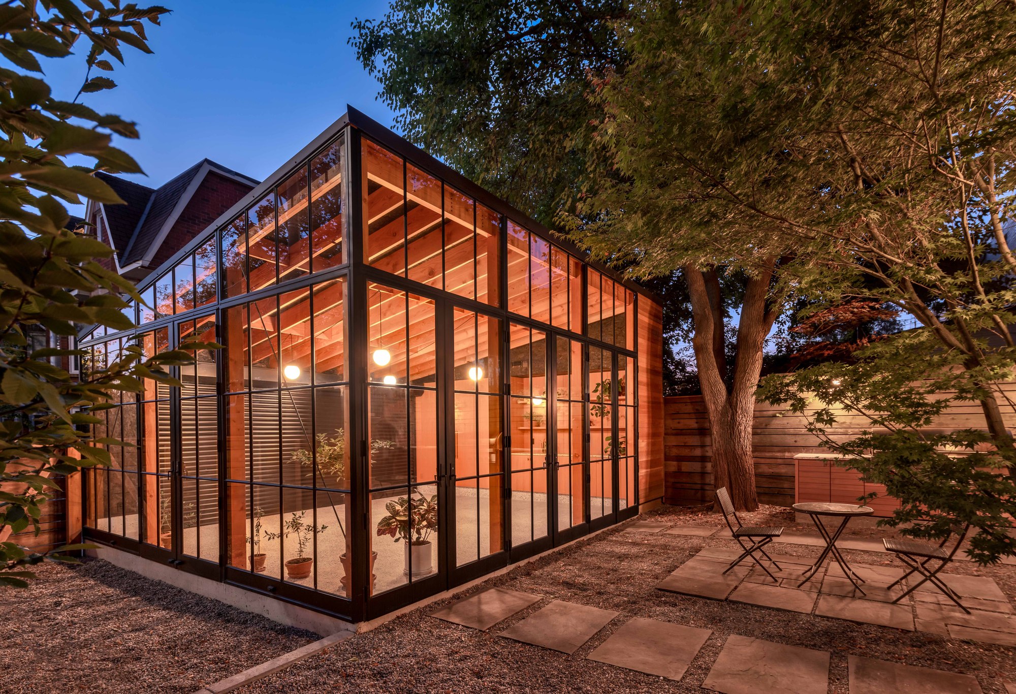 Gallery of The Garage Gem / Office Ou - 8