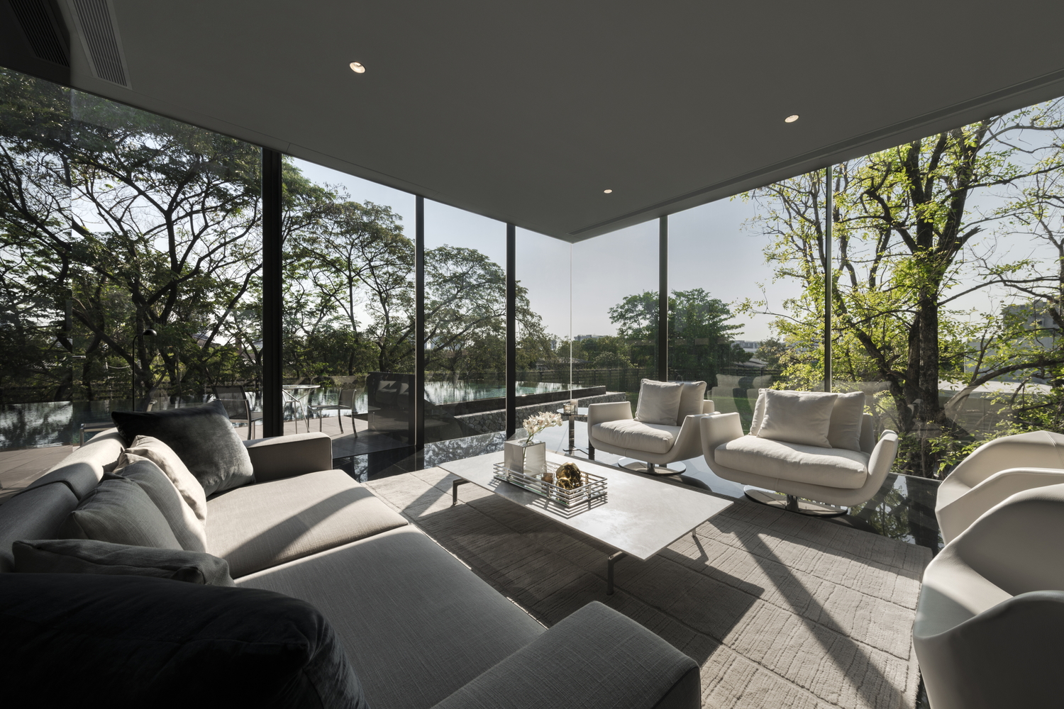 Gallery of Twisted House / Architects 49 House Design Limited - 5