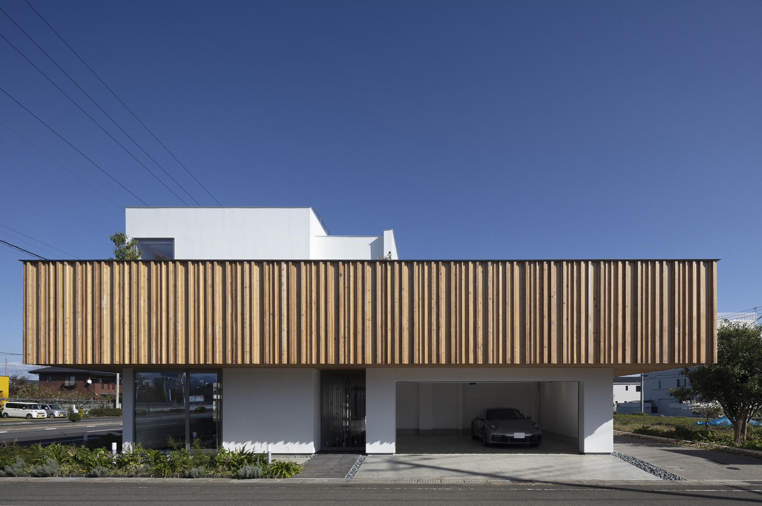 Gallery of Roadside House / K+S Architects - 1