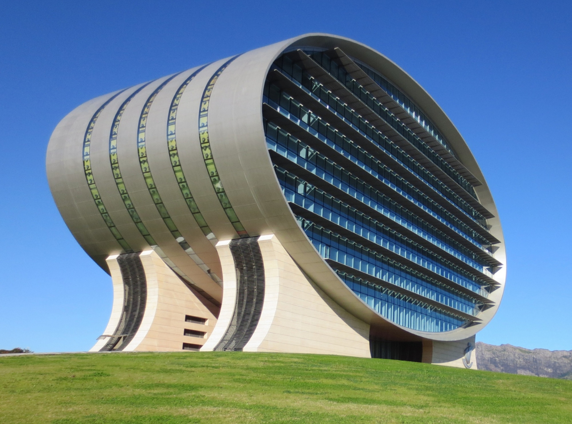 Gallery of Mauritius Commercial Bank / Jean-Francois Koenig Architect - 15