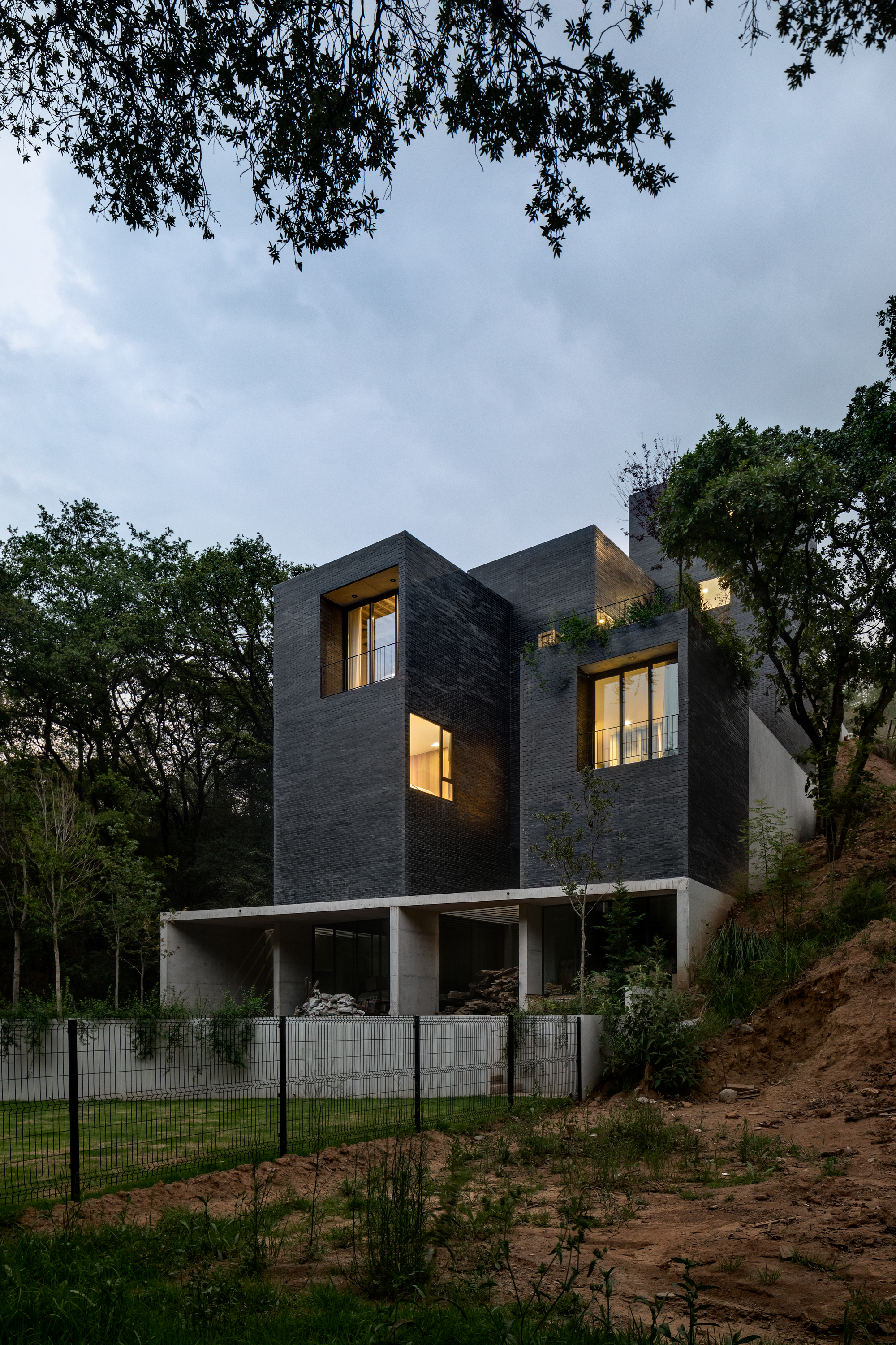 Gallery of CAB House / Estudio MMX - 16