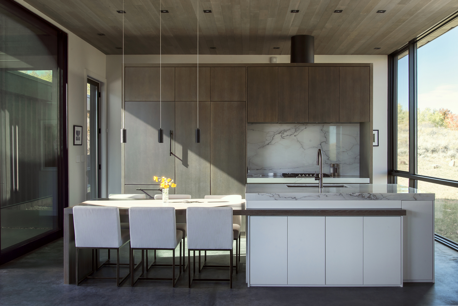 Gallery of Boar Shoat House / Imbue Design - 13