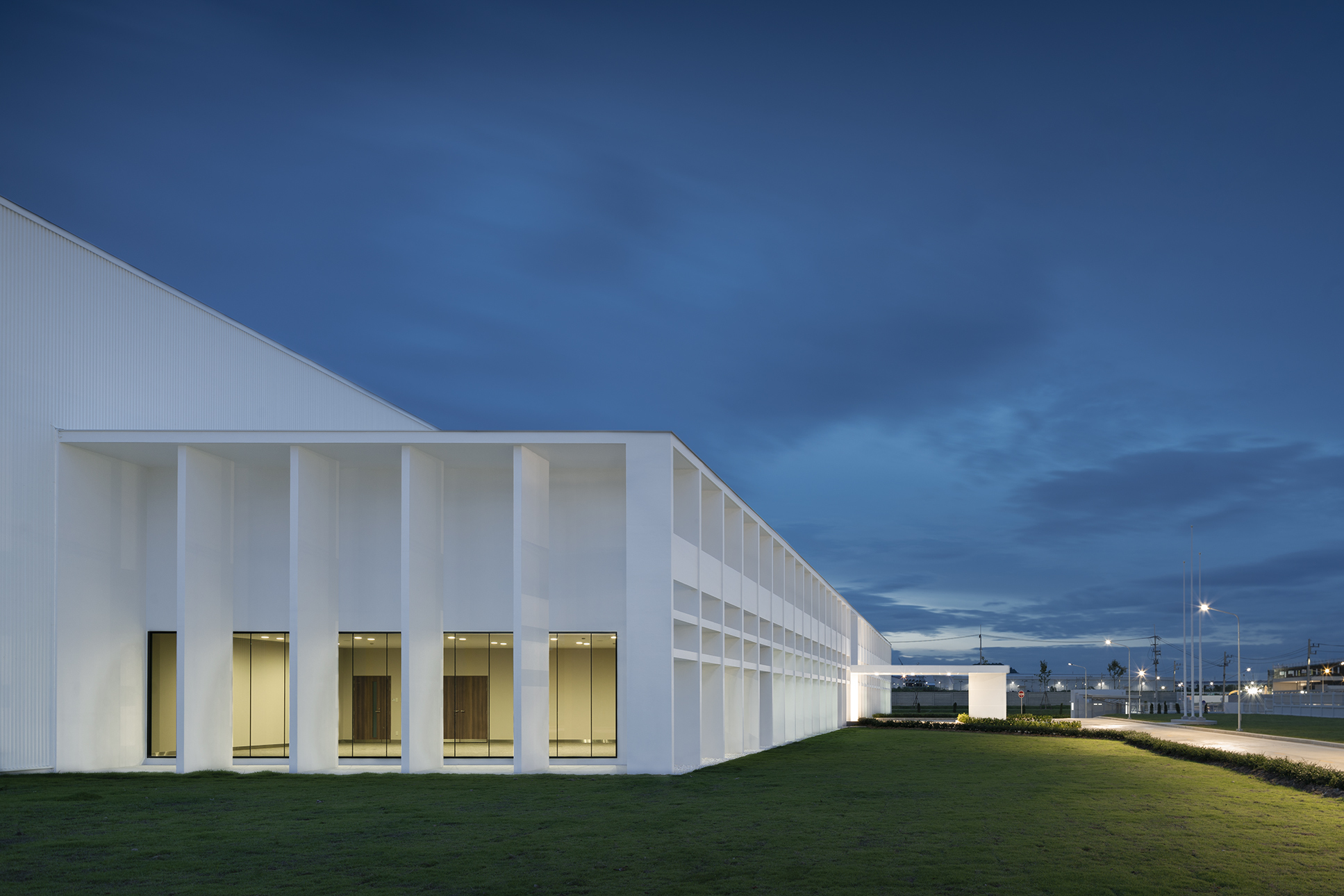 Gallery of Canyon Asia Factory Thailand / Kajima Design Asia - 33