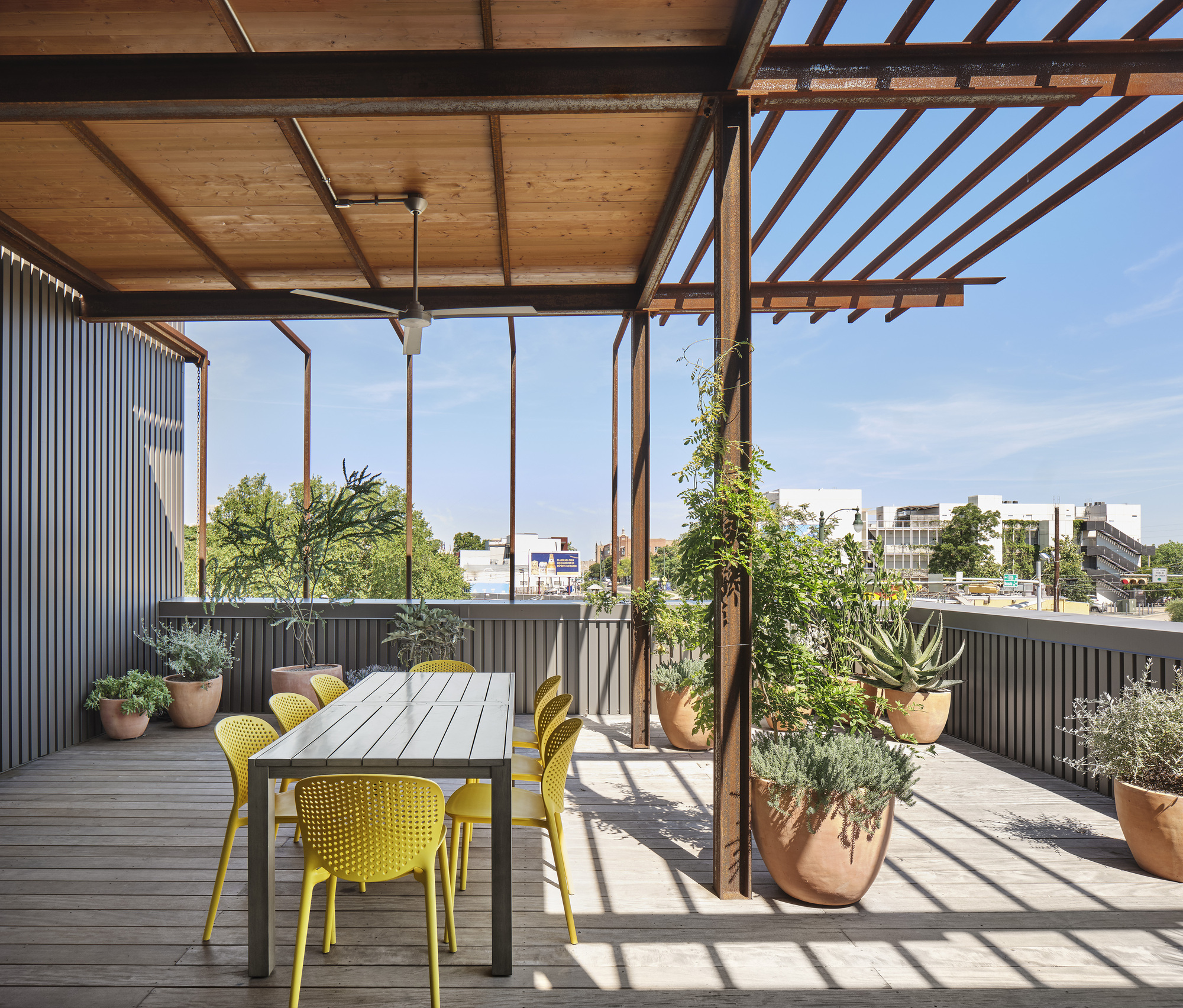 Gallery of 1211 East Eleventh Studio / Furman + Keil Architects - 3