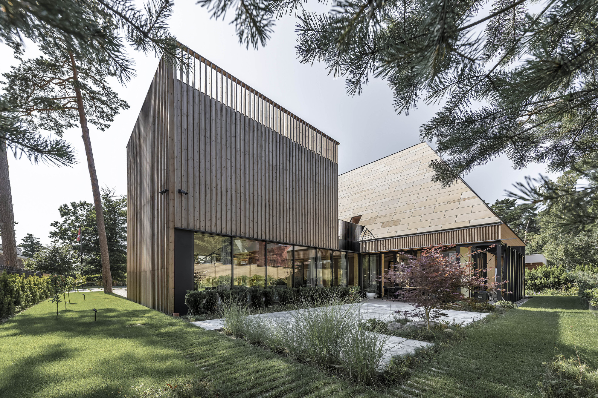 Gallery of Family Villa in Giruliai / DO Architects - 5