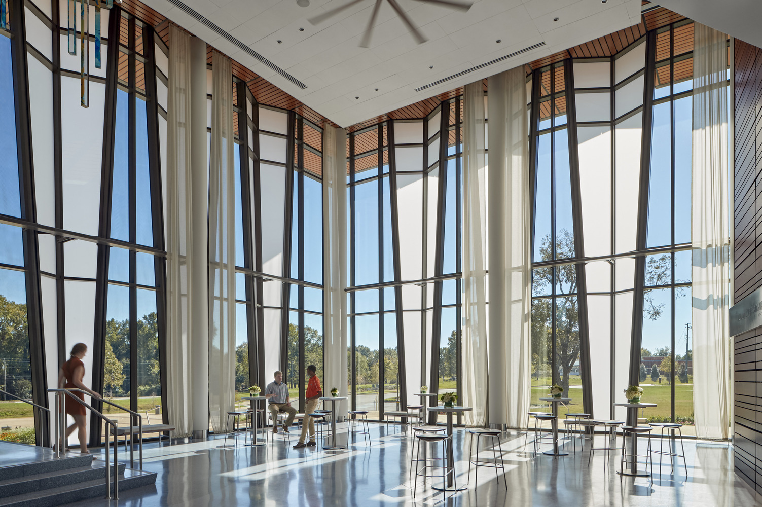 Gallery of Jay and Susie Gogue Performing Arts Center / Wilson Butler ...